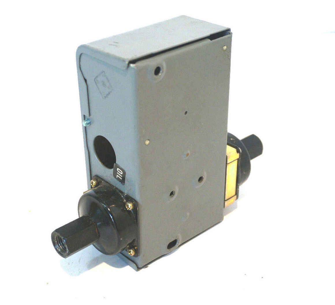 PENN JOHNSON CONTROLS P28AN-15 SWITCH P28AN15 - SB Industrial Supply, Inc.