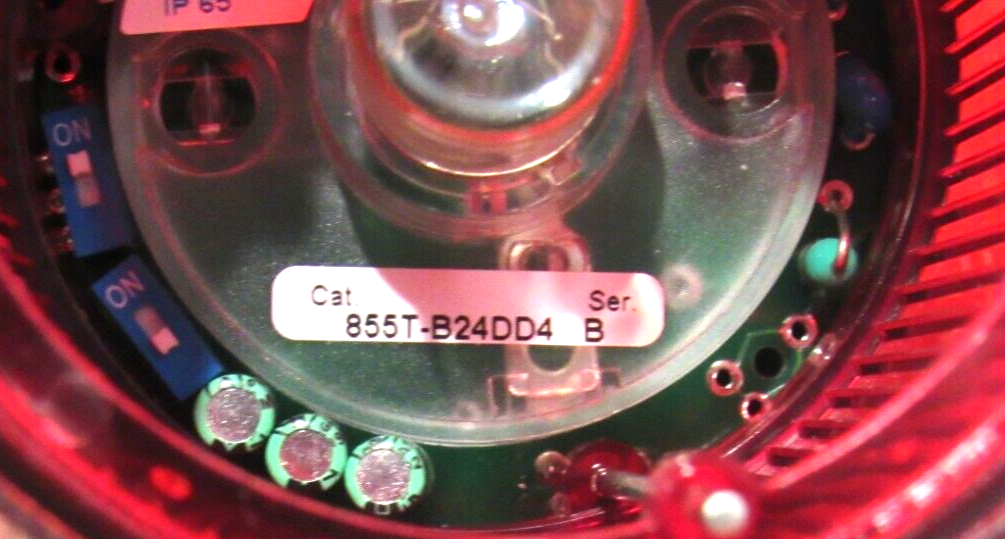 NEW ALLEN BRADLEY 855T-BPM25 MOUNTING BASE W/ 855T-B24DD4 STACK LIGHT ...