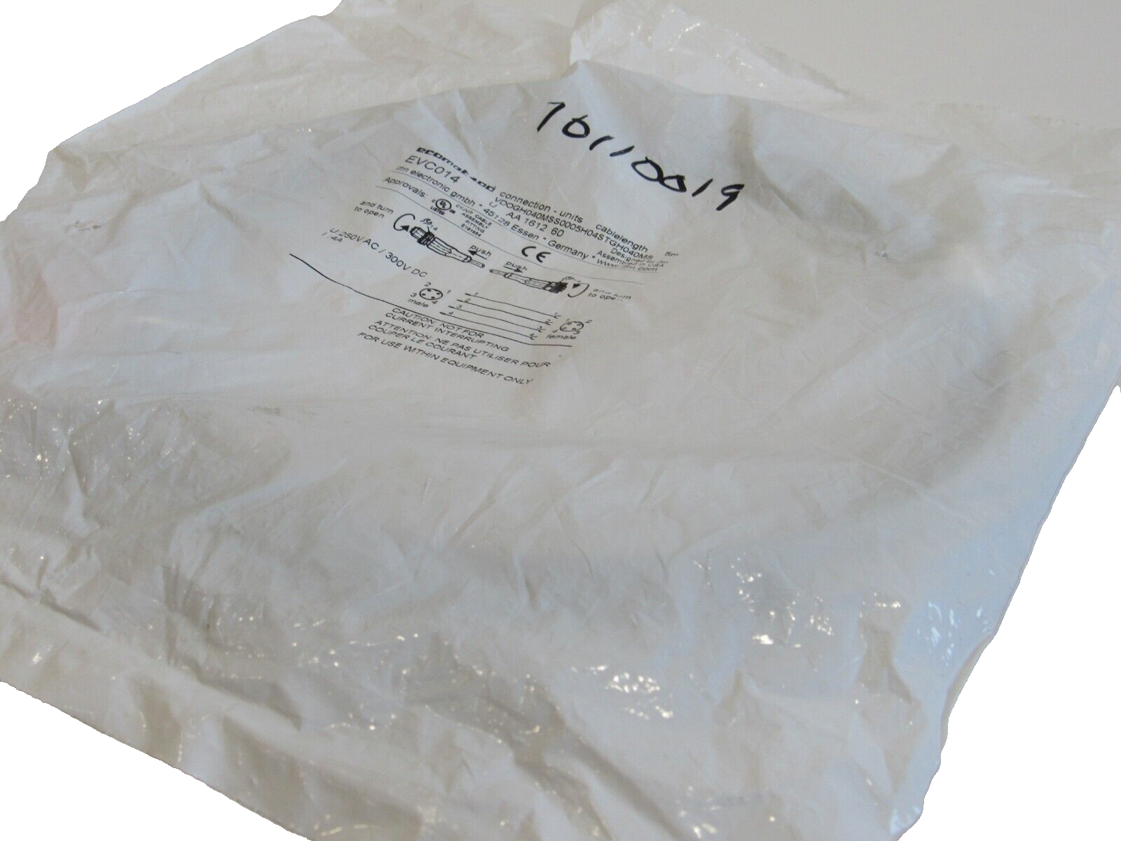 NEW IFM EFECTOR EVC014 CONNECTION CABLE VDOGH040MSS0005H04STGH040MS ...