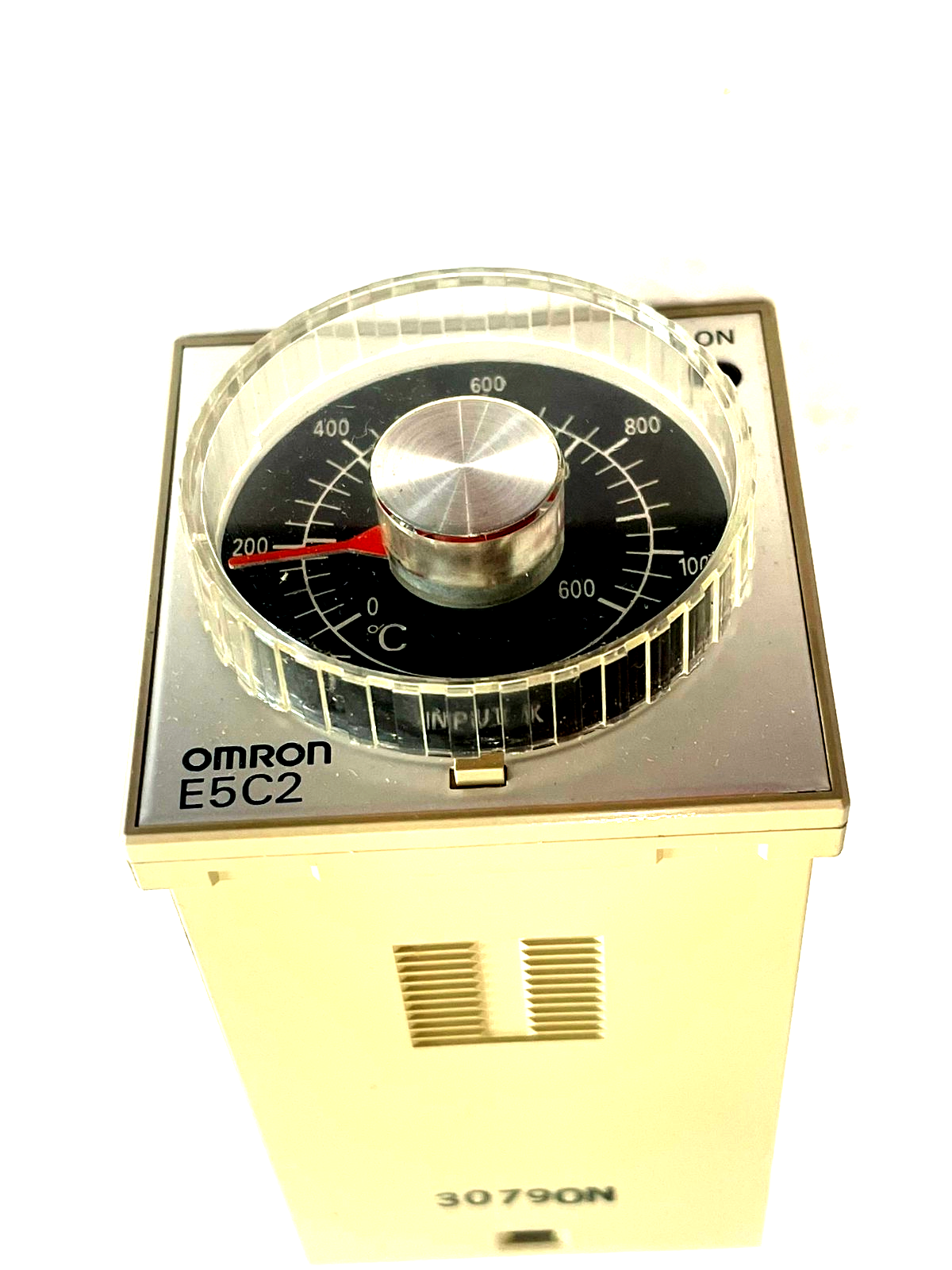 NEW OMRON E5C2-R20K TEMPERATURE CONTROLLER 50/60HZ E5C2R20K - SB Industrial Supply, Inc.