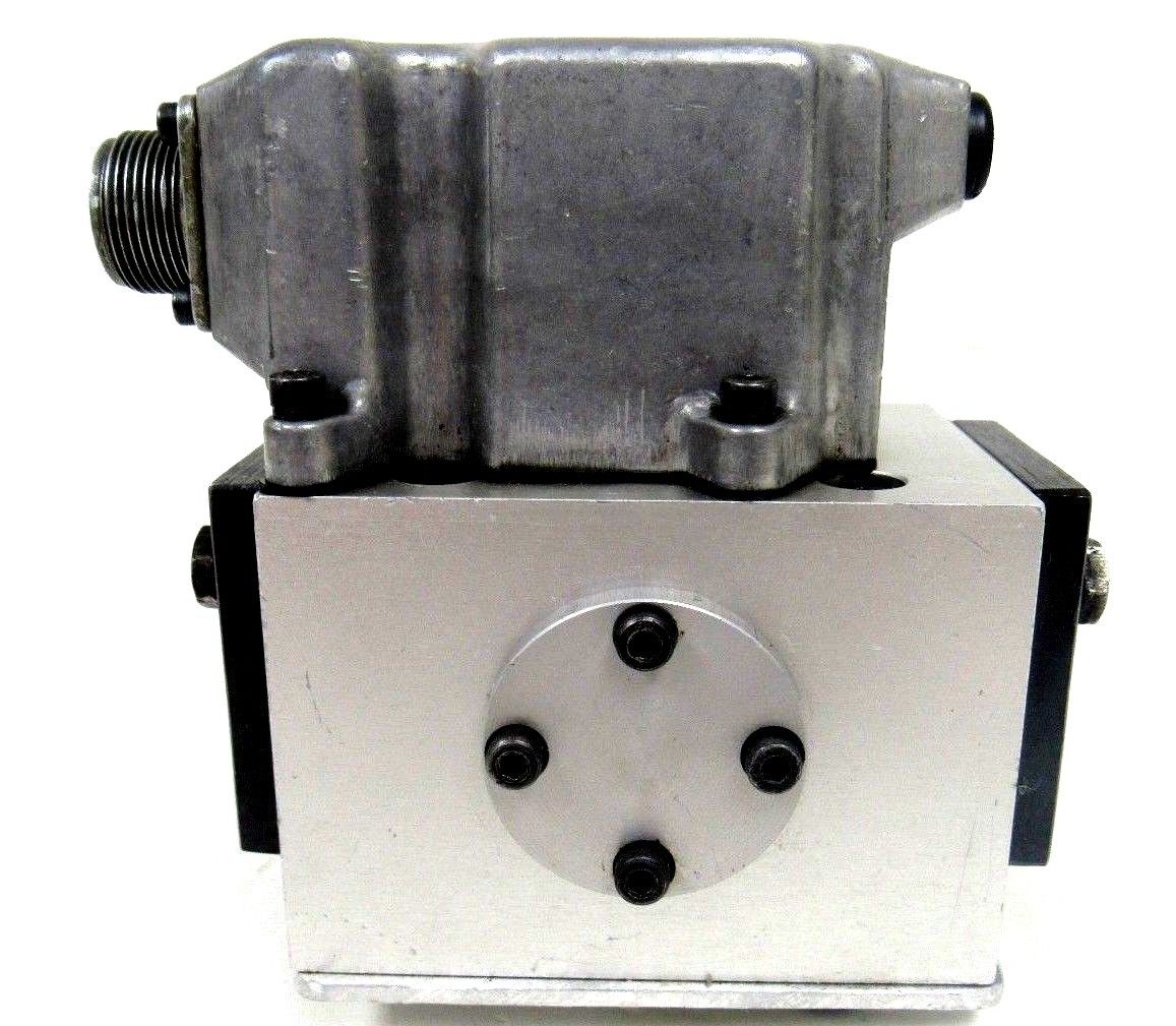 REFURBISHED MOOG D631-343C SERVO VALVE D631343C H020F0150NI - SB ...