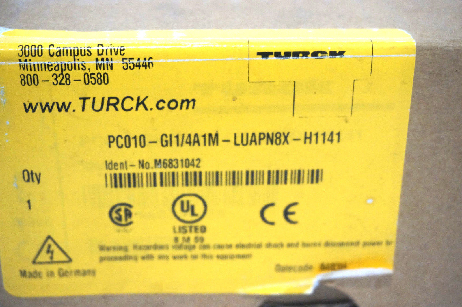 NEW TURCK PC010-GI1/4A1M-LAUPN8X-H1141 PRESSURE SENSOR M6831042 ...