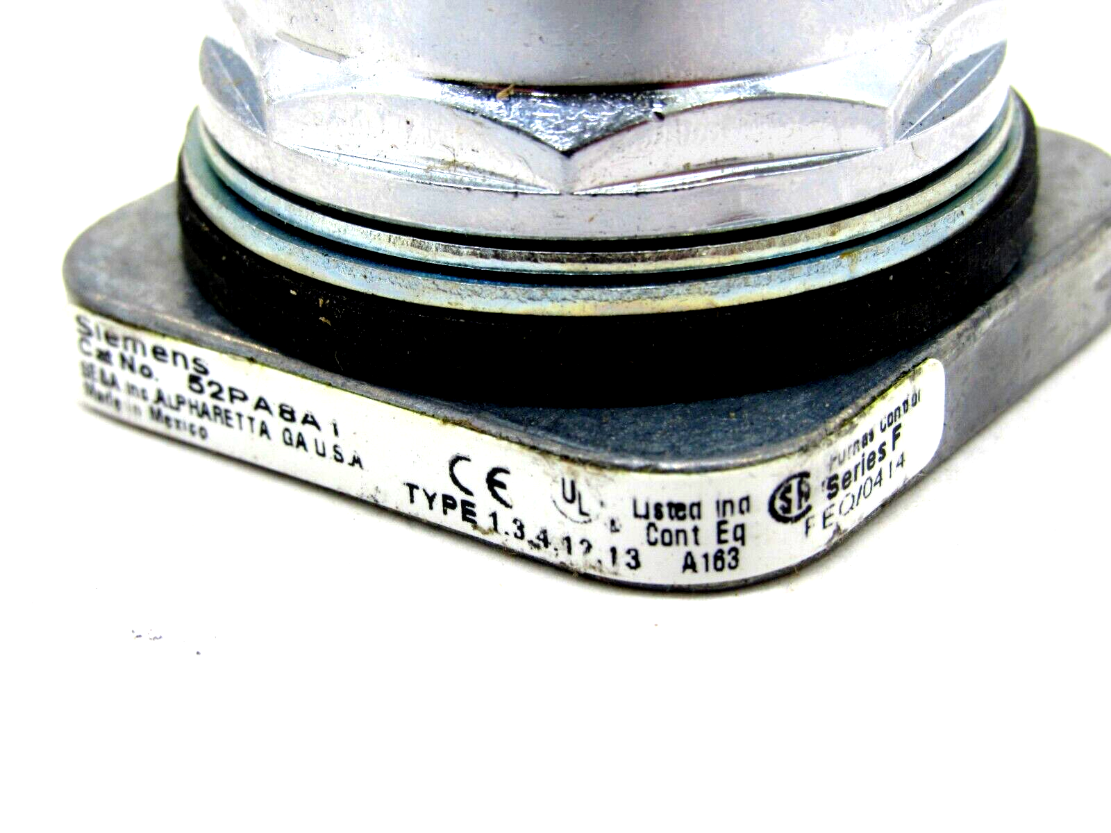 NEW SIEMENS 52PA8A1 PUSH BUTTON SERIES F - SB Industrial Supply, Inc.
