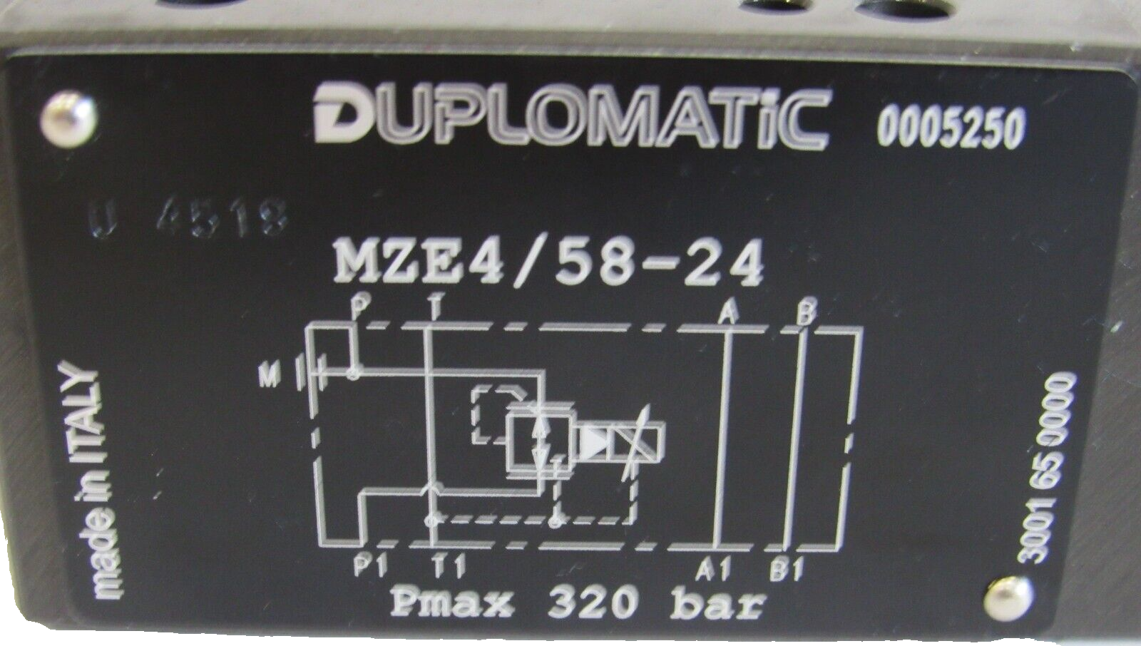 NEW DUPLOMATIC MZE4/58-24 PRESSURE REDUCING VALE MZE45824 - SB ...