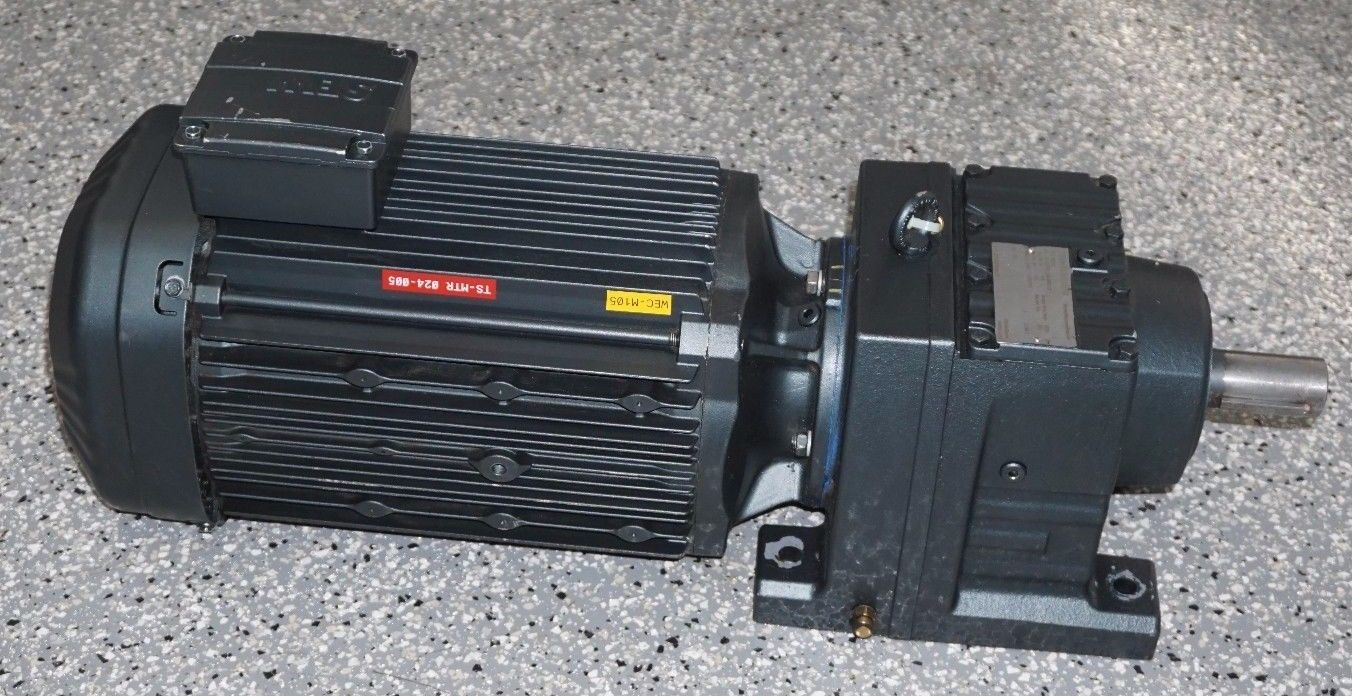 NEW SEW-EURODRIVE R67 DRE132M4 MOTOR GEARBOX R67/A - SB Industrial ...