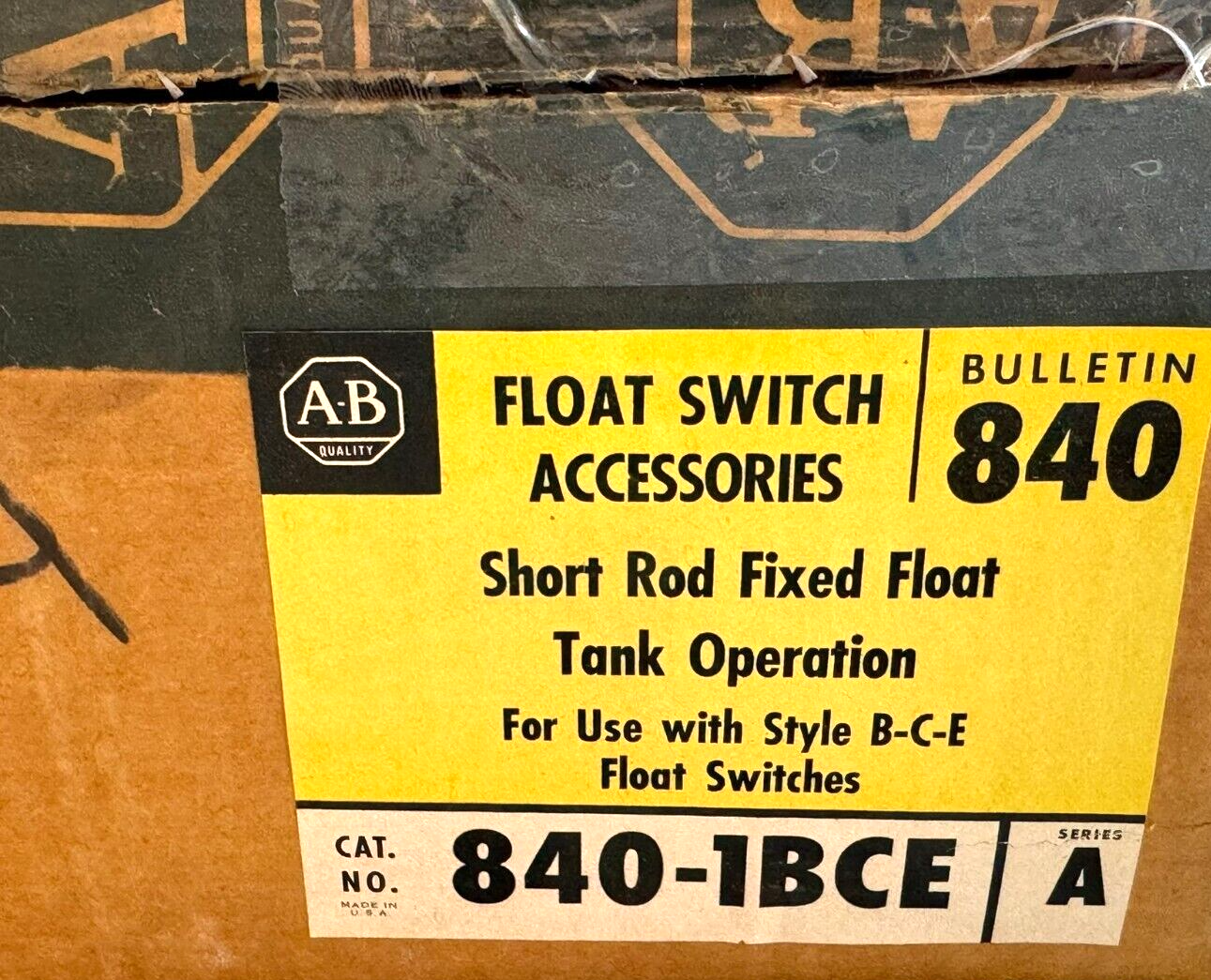 ALLEN BRADLEY 840-1BCE SHORT ROD FIXED FLOAT OPERATOR ASSEMBLY NEW ...