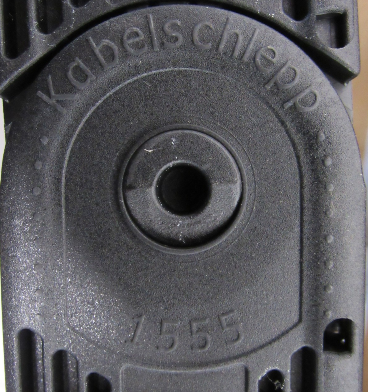 NEW KABELSCHLEPP 1555 CABLE CARRIER 24 LINKS - SB Industrial Supply, Inc.