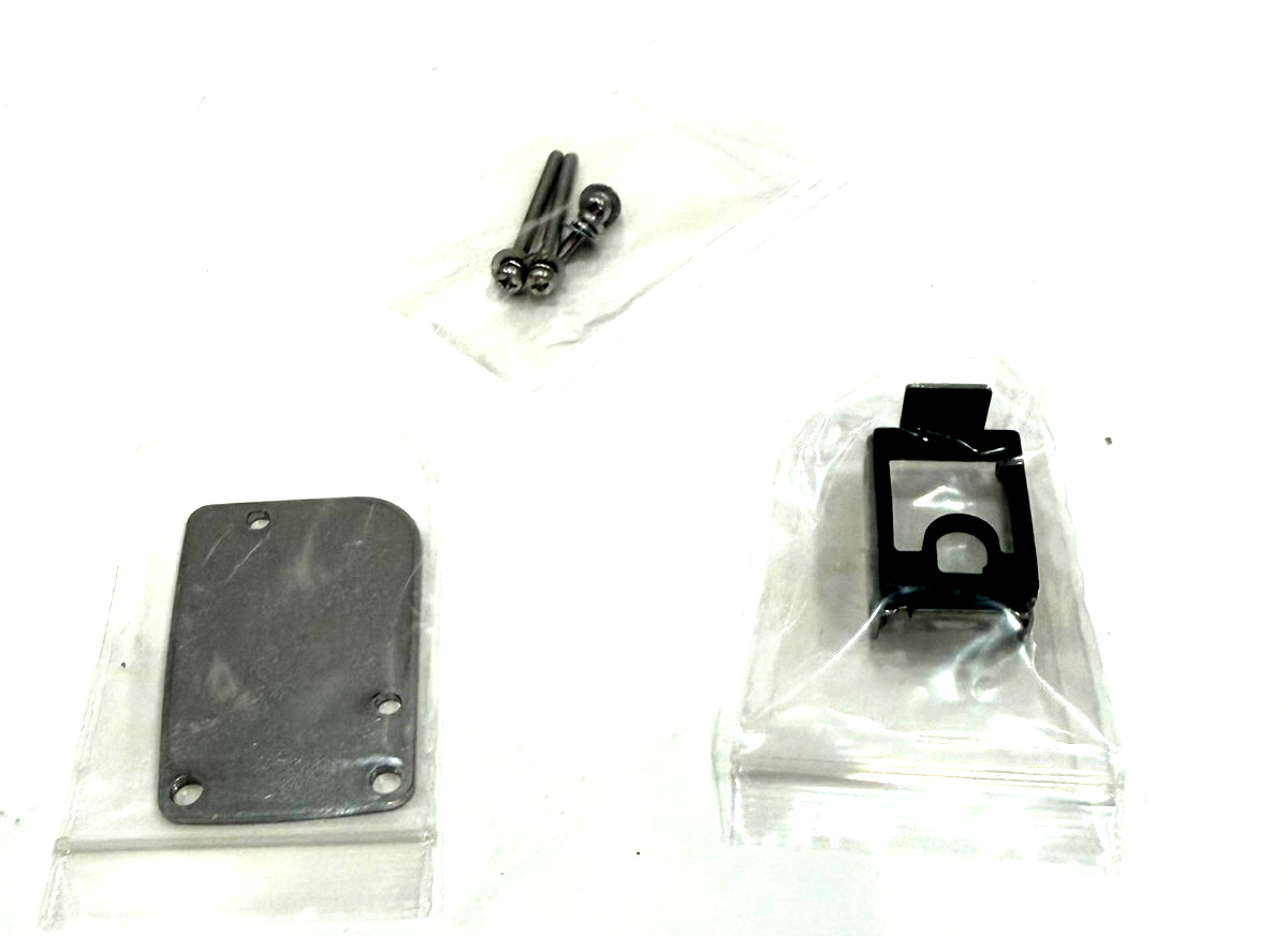 NEW KEYENCE OP-87776 FRONT PROTECTION COVER OP87776 - SB Industrial ...
