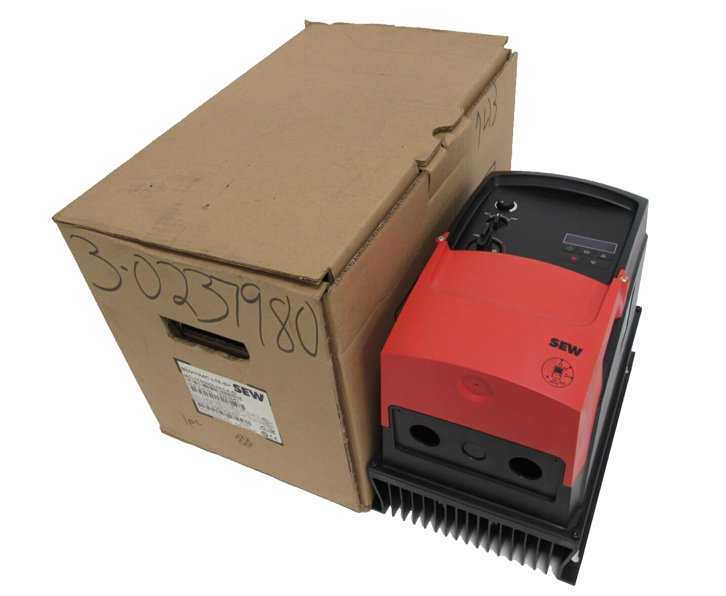 NEW SEW EURODRIVE 18262643 DRIVE 7.5HP MCLTEB0055-5A3-4-40 - SB ...