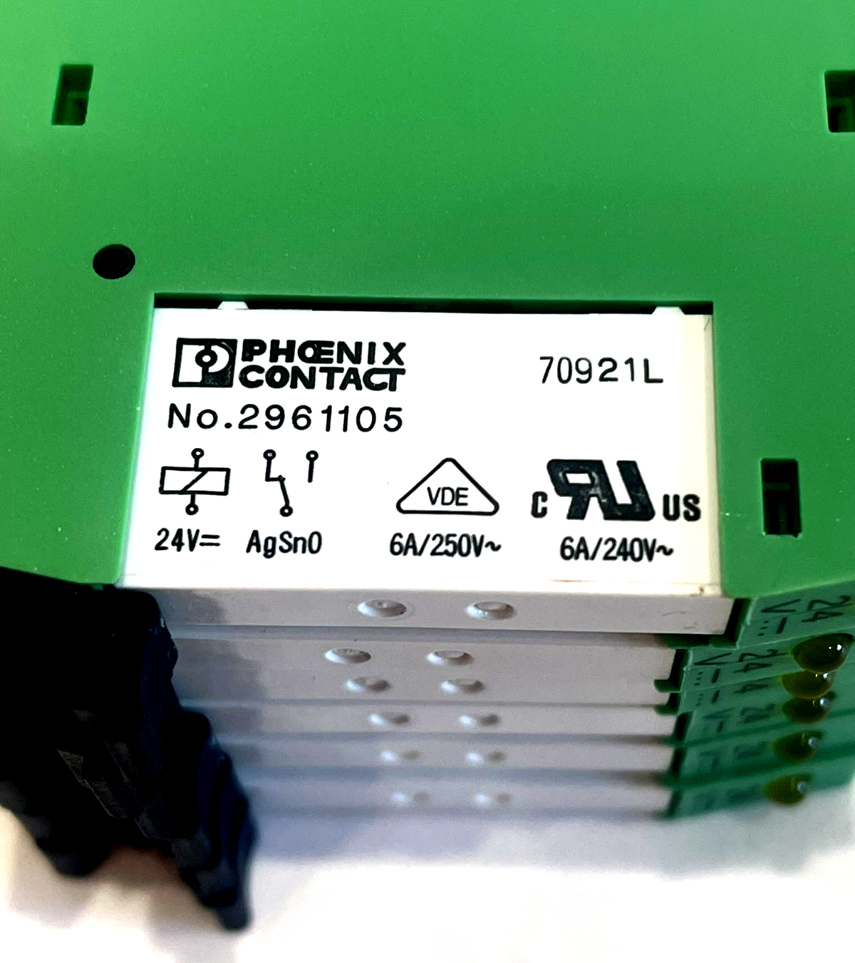 NEW PHOENIX CONTACT PLC-BSC-24DC/21 RELAY MODULE PLCBSC24DC21 LOT OF 13 ...