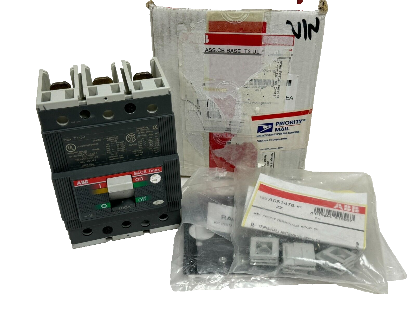NEW ABB T3N100TW CIRCUIT BREAKER 3P 100A SACE TMAX T3N - SB Industrial ...