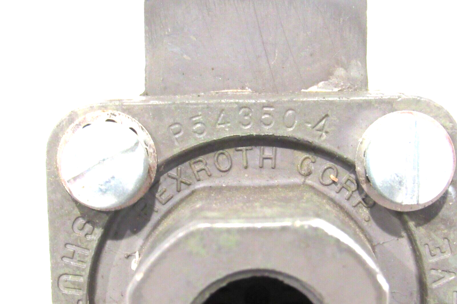 NEW REXROTH P54350-4 SHUTTLE VALVE P543504 - SB Industrial Supply, Inc.