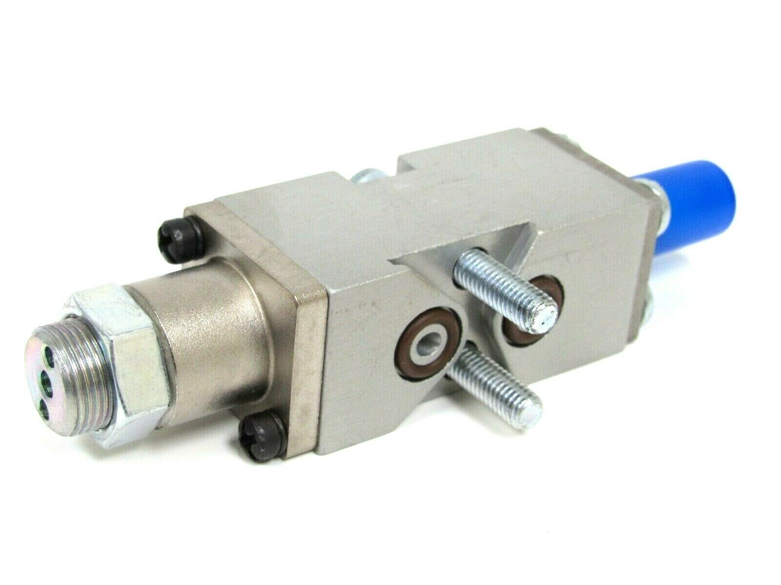 LOT OF 4 NEW NORDSON GLUE MODULES - SB Industrial Supply, Inc.