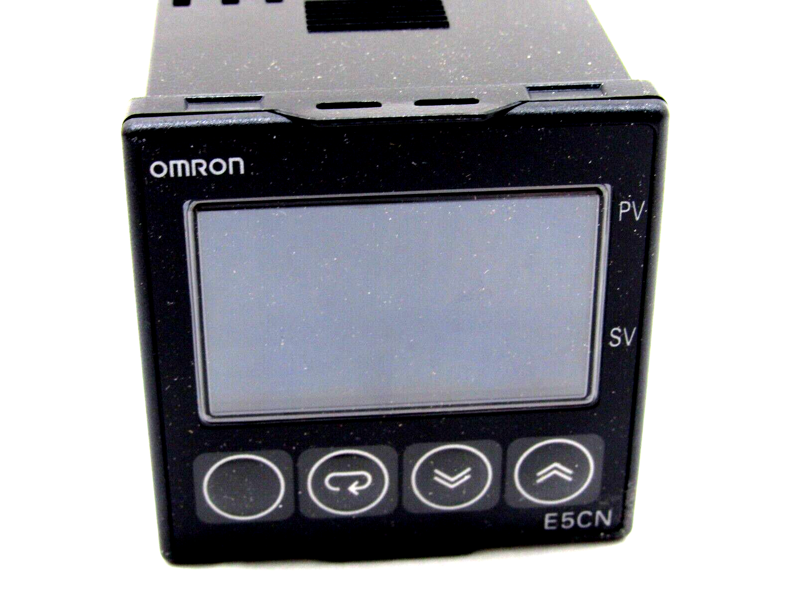 NEW OMRON E5CN-R2MT-500 TEMPERATURE CONTROLLER E5CNR2MT500 - SB Industrial Supply, Inc.