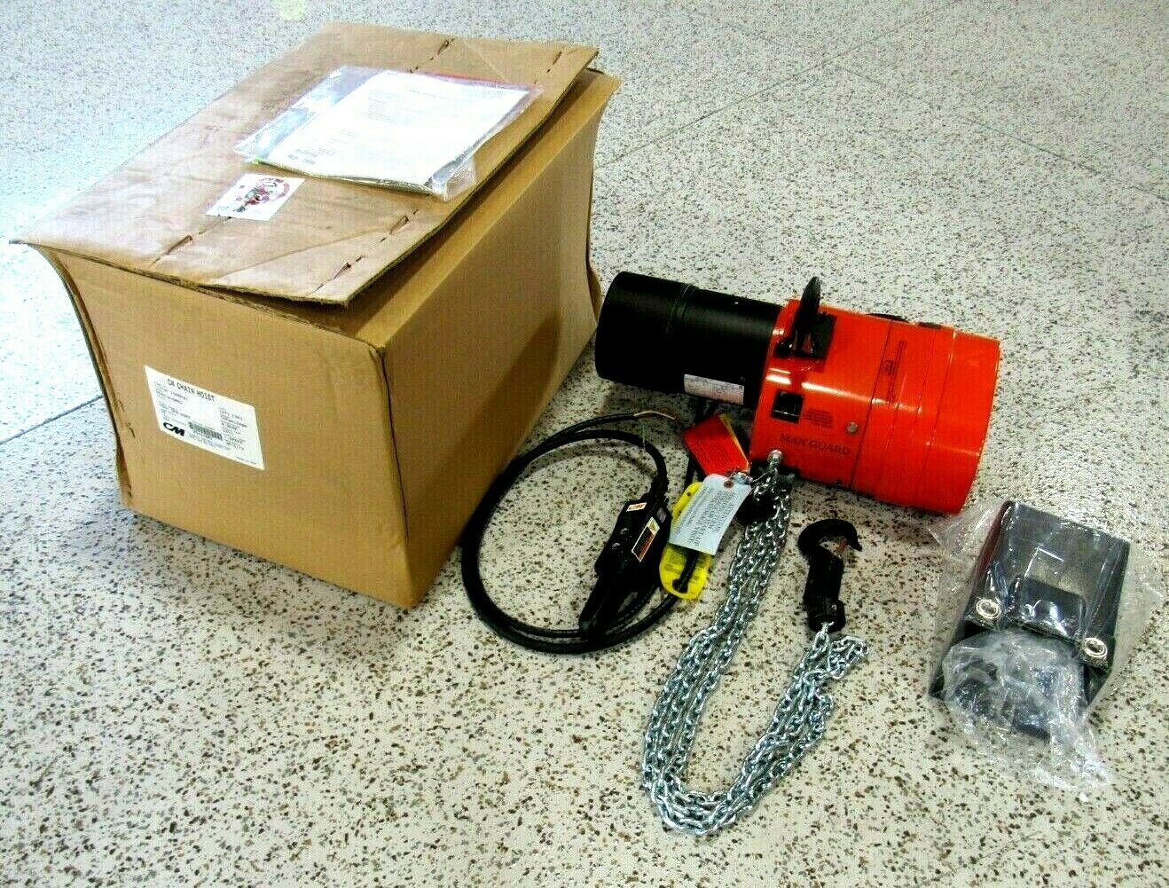 NEW CM MAN GUARD MG501610RH2 ELECTRIC CHAIN HOIST 1/2 TON 460V 3P 10FT ...
