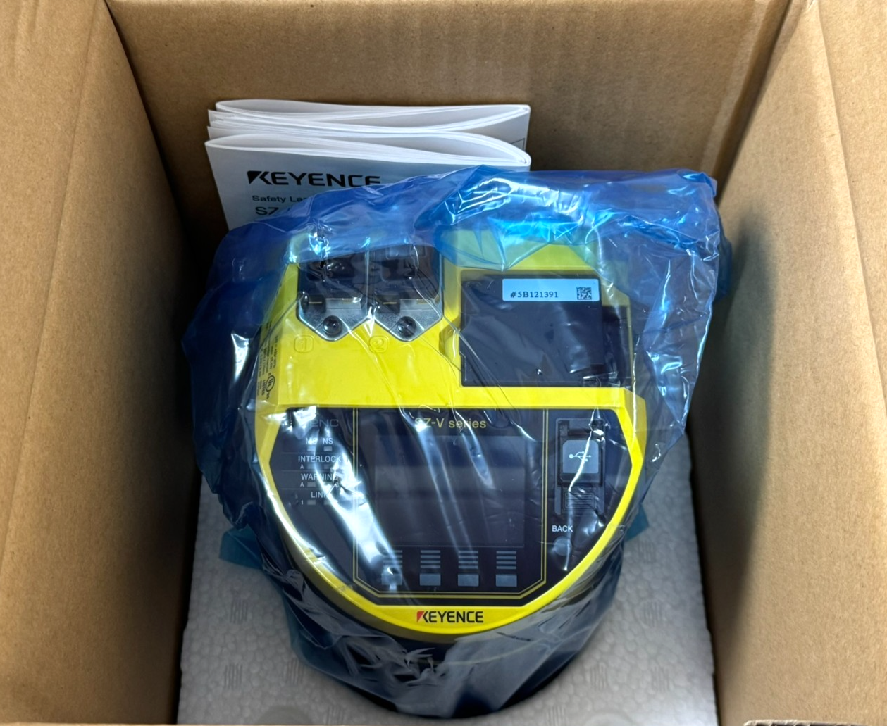 NEW KEYENCE SZ-V32NCX SAFETY LASER SCANNER SZV32NCX - SB Industrial ...