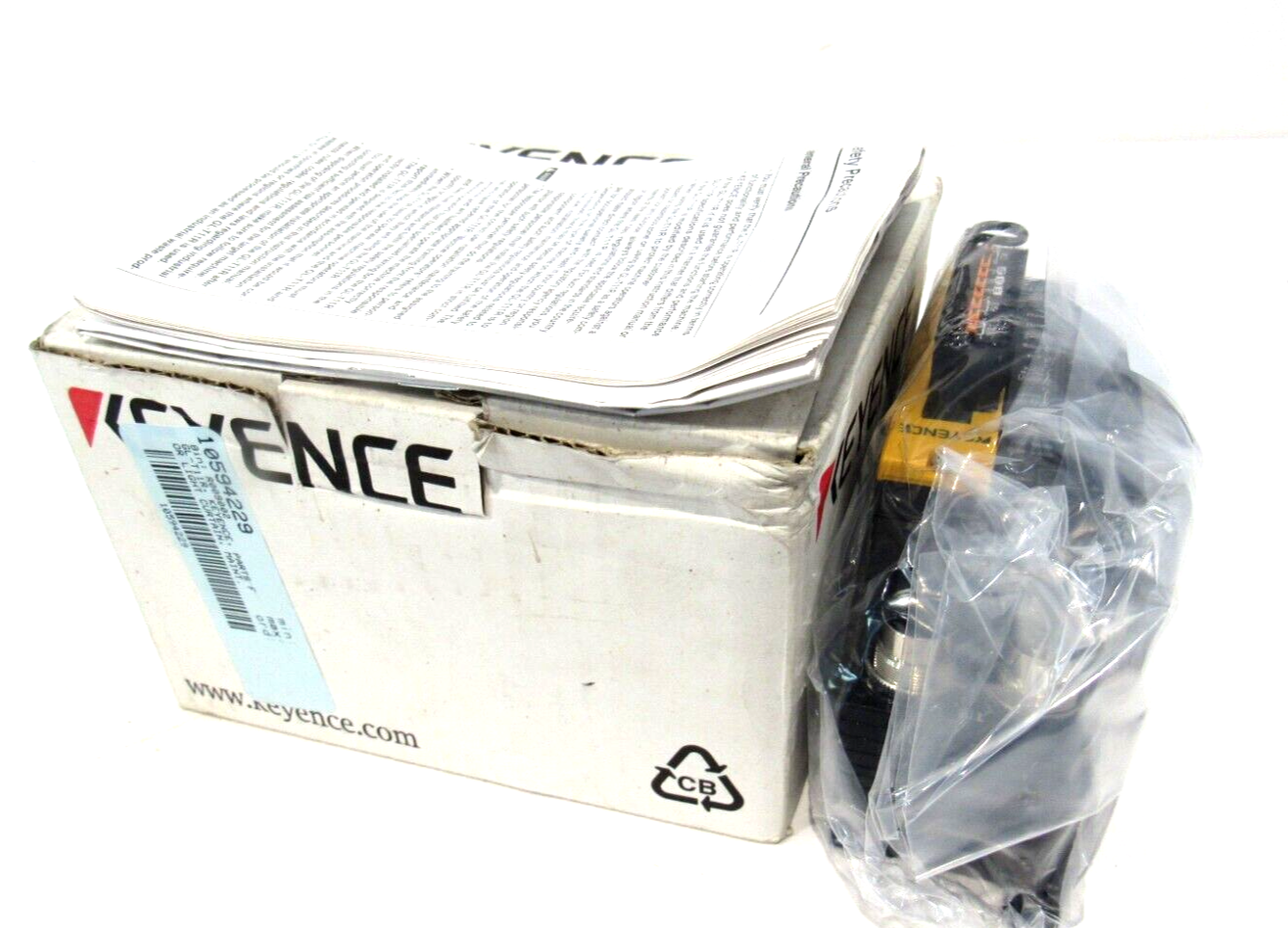 NEW KEYENCE GL-T11R RELAY GLT11R - SB Industrial Supply, Inc.