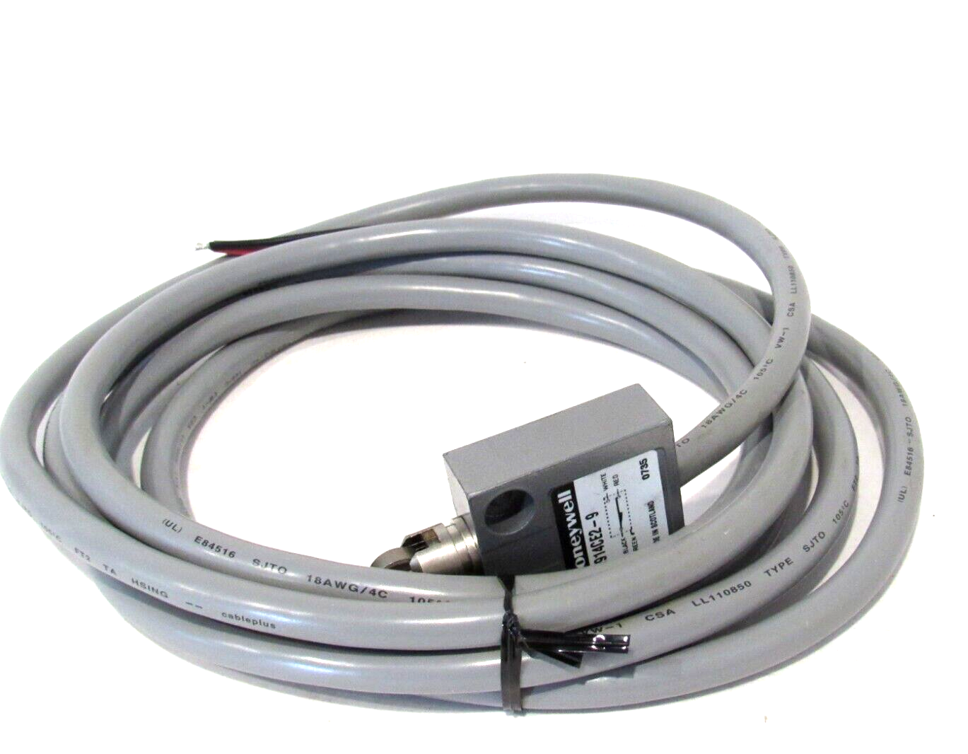 NEW HONEYWELL 914CE2-9 LIMIT SWITCH 914CE29 - SB Industrial Supply, Inc.