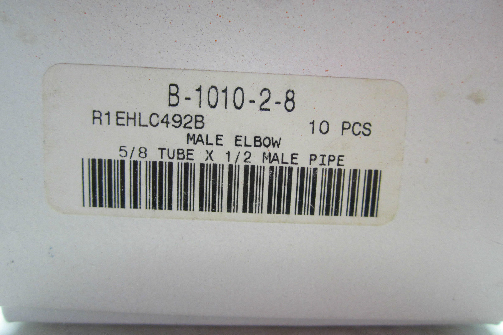 10 NEW SWAGELOK B-1010-2-8 MALE ELBOWS B101028 - SB Industrial Supply, Inc.