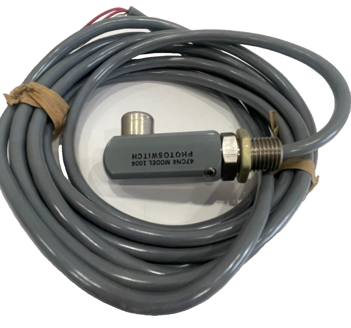NEW ELECTRONICS CORP. 47CN4-1004 PHOTOELECTRIC SENSOR 47CN41004 - SB ...