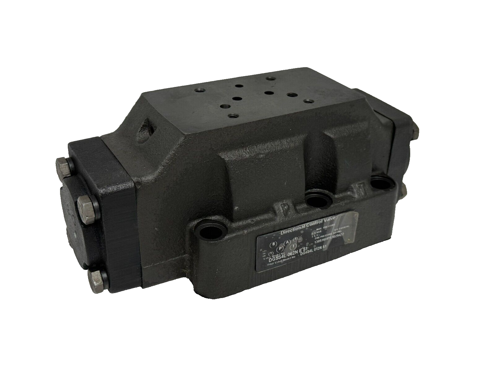 NEW VICKERS DG5S4L-062N-E-51 DIRECTIONAL CONTROL VALVE BASE - SB ...