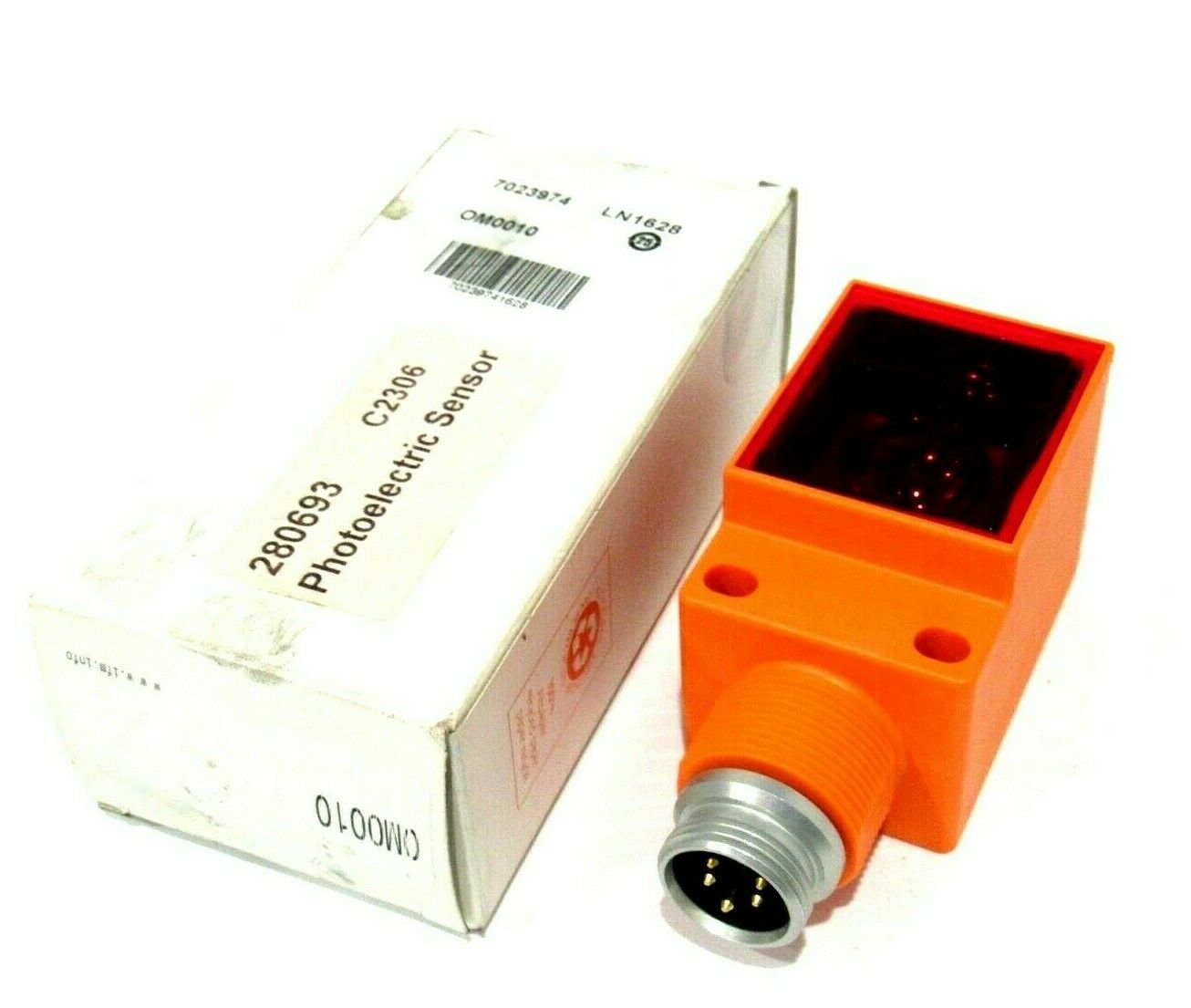 NEW IFM EFECTOR OM0010 PHOTOELECTRIC SENSOR - SB Industrial Supply, Inc.
