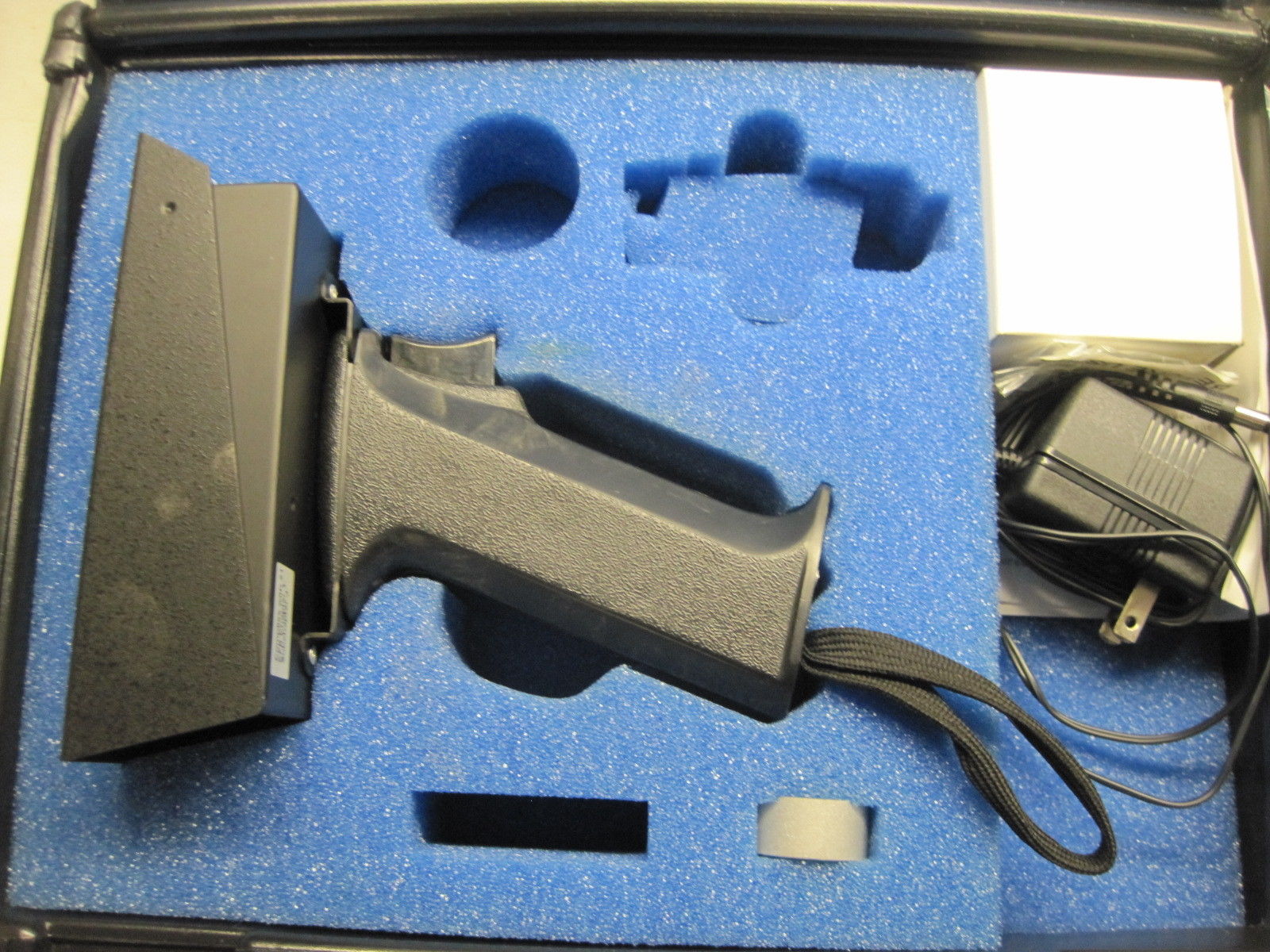 MONARCH INSTRUMENTS PHASAR-TACH PROTABLE TACHOMETER - SB Industrial ...