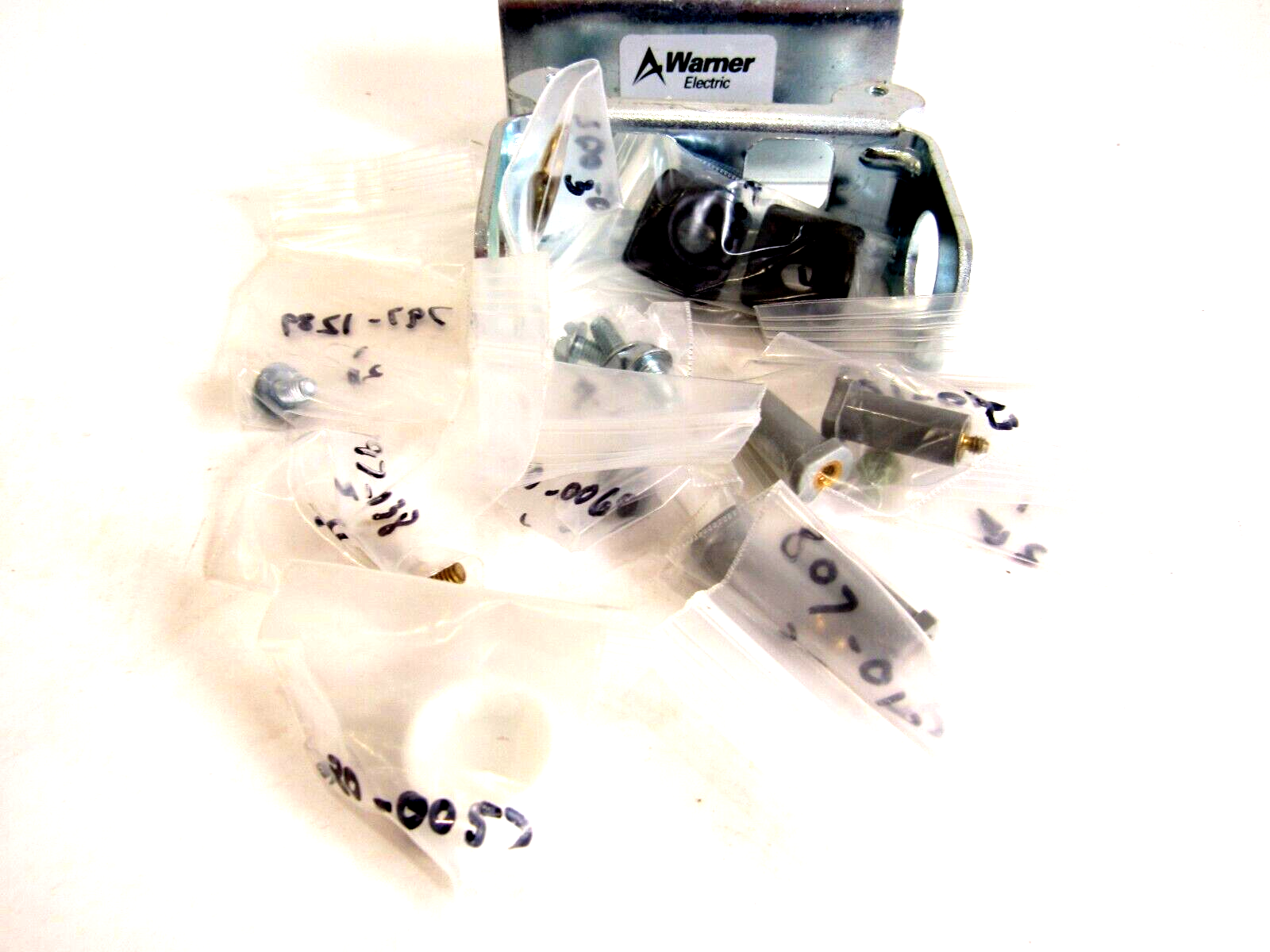 NEW WARNER ELECTRIC 5200-101-010 CONDUIT BOX KIT 5200101010 - SB ...