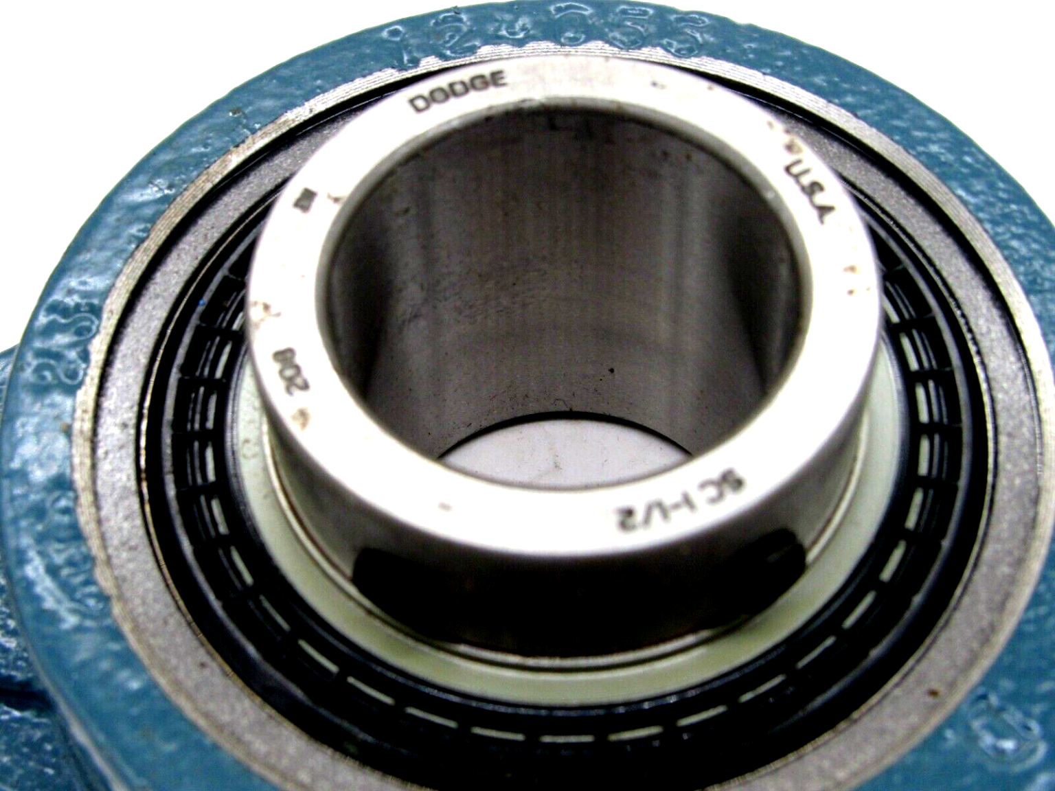 NEW DODGE 124055 2-BOLT FLANGE BALL BEARING F2B-SC-108 - SB Industrial ...