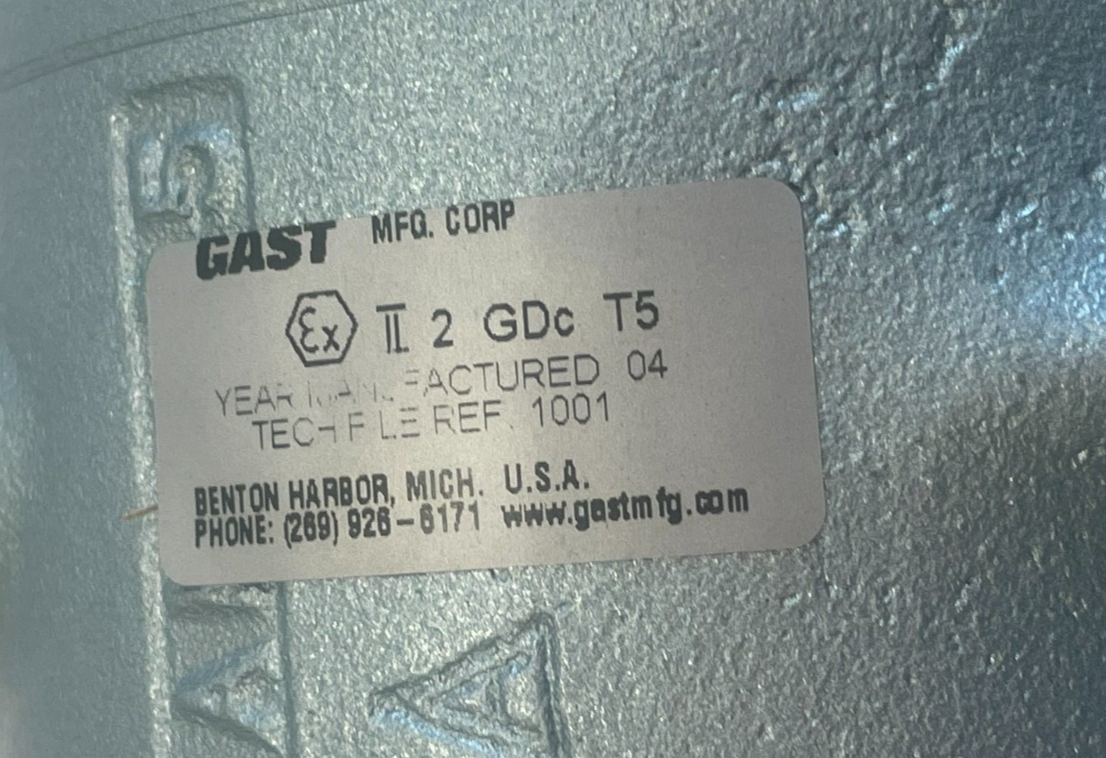 NEW GAST 4AM-FRV-13C AIR MOTOR 4AMFRV13C - SB Industrial Supply, Inc.
