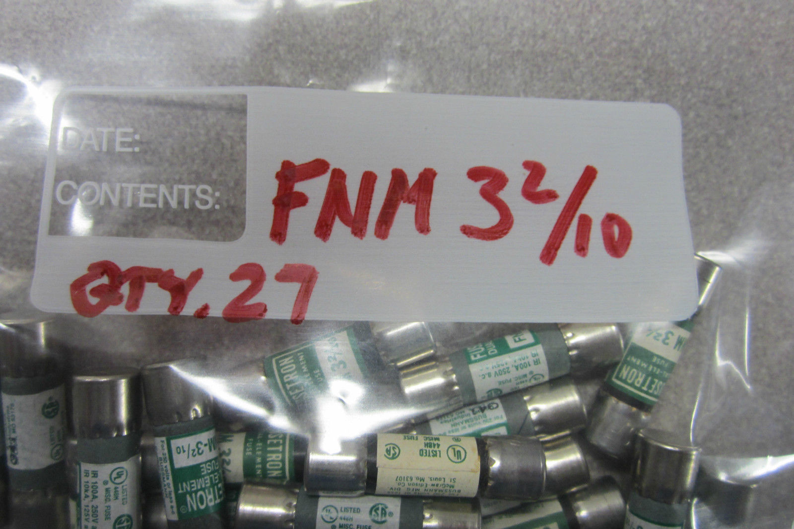 27 NEW LIMITRON FNM-3-2/10 FUSES FNM32/10 - SB Industrial Supply, Inc.