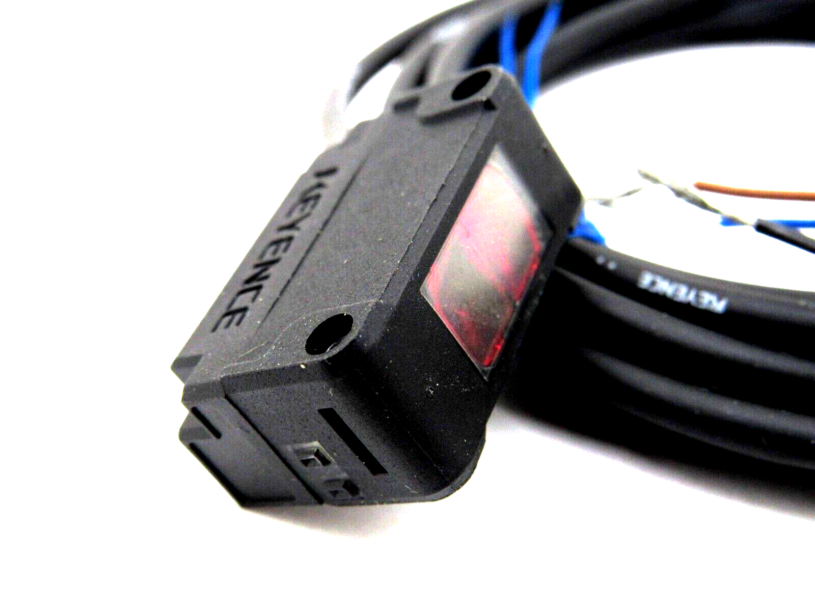 NEW OMRON PZ-G62N SENSOR PZG62N - SB Industrial Supply, Inc.