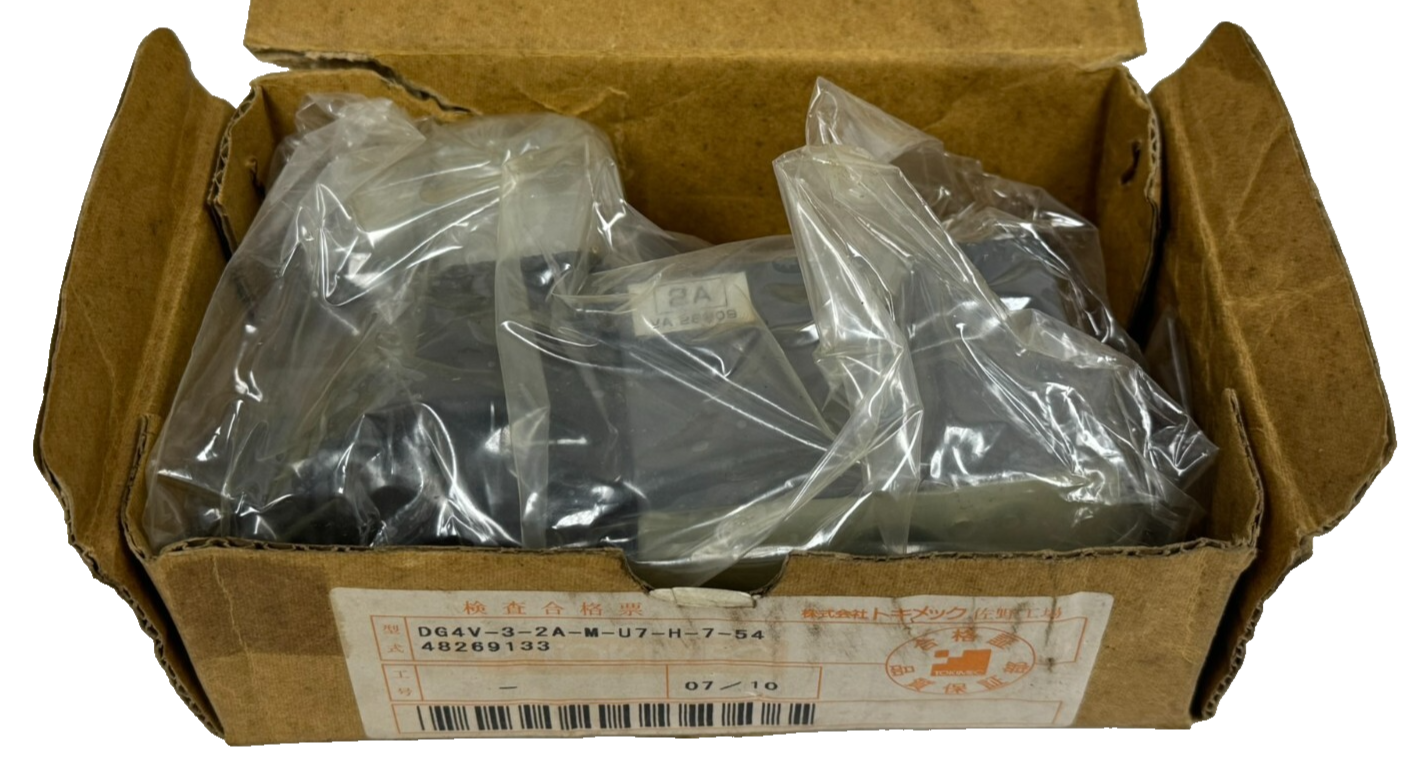NEW TOKIMEC DG4V-3-2A-M-U7-H-7-54 DIRECTIONAL CONTROL VALVE 48269133 ...