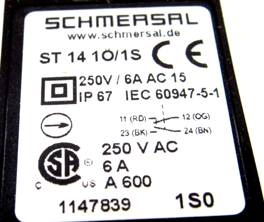 NEW SCHMERSAL ST14-10/1SK SAFETY INTERLOCK SWITCH W/KEY ST14101SK - SB ...