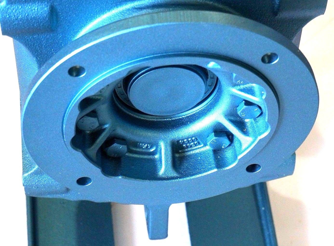 NEW SEW EURODRIVE FAF77AD4P SNUGGLER GEARBOX RATIO 25.50 - SB ...