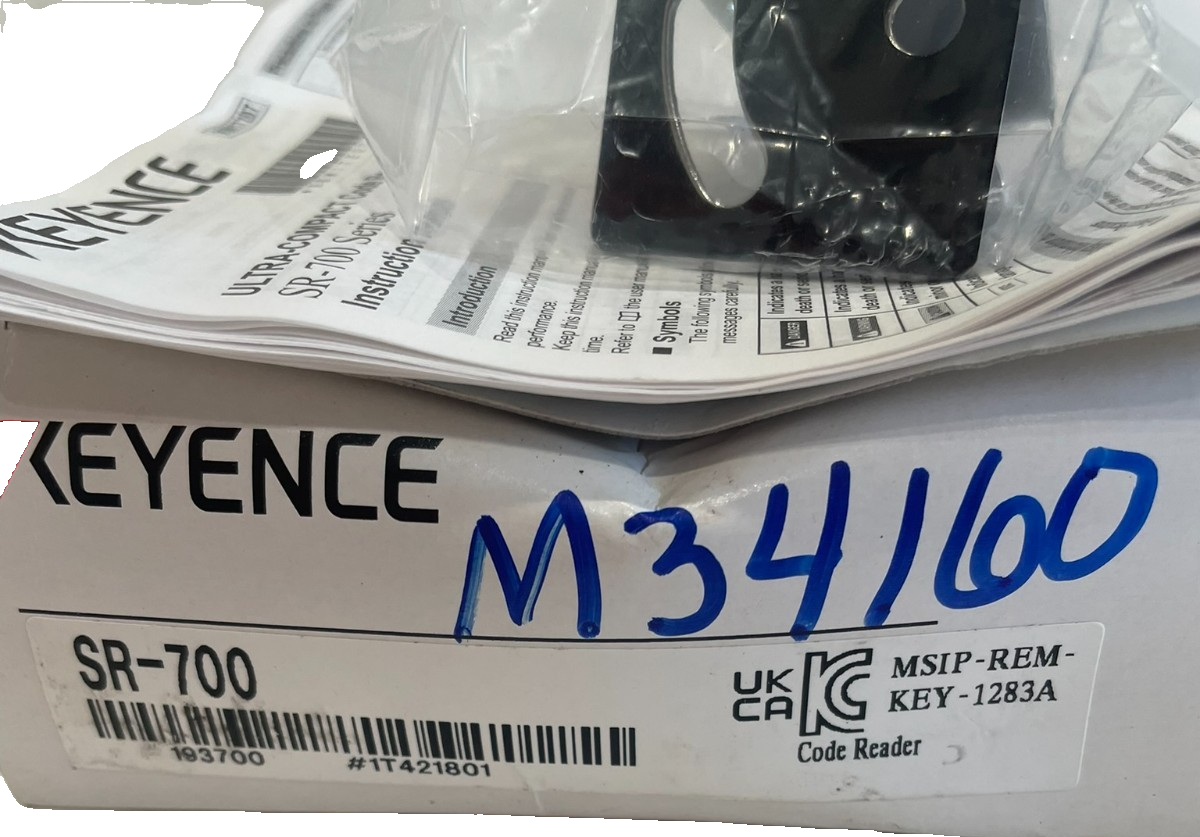 NEW KEYENCE SR-700 BAR CODE SCANNER SR700 - SB Industrial Supply, Inc.