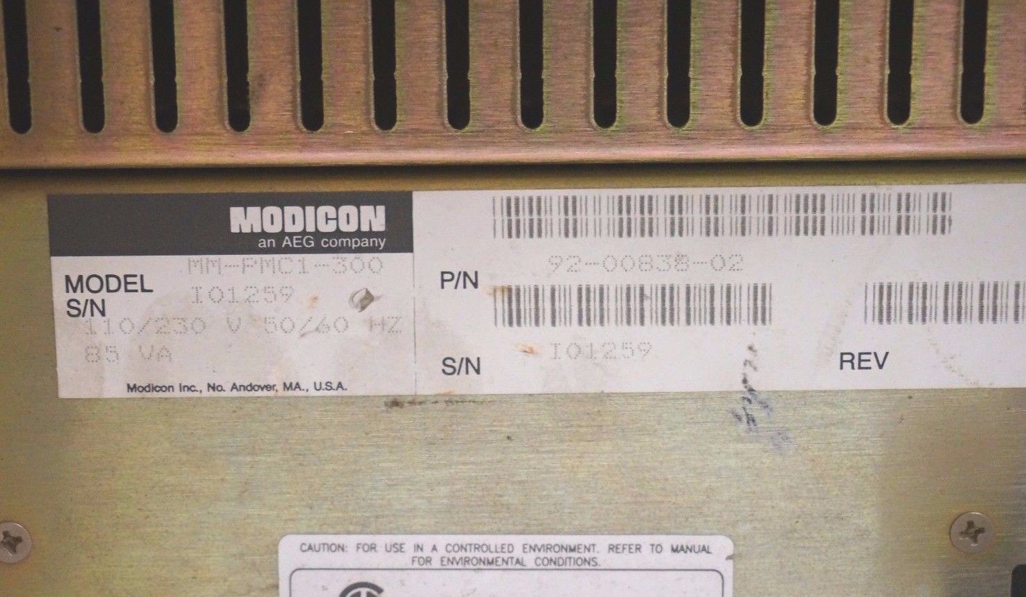 GOULD MODICON MM-PMC1-300 OPERATOR INTERFACE 92-00838-02 - SB ...