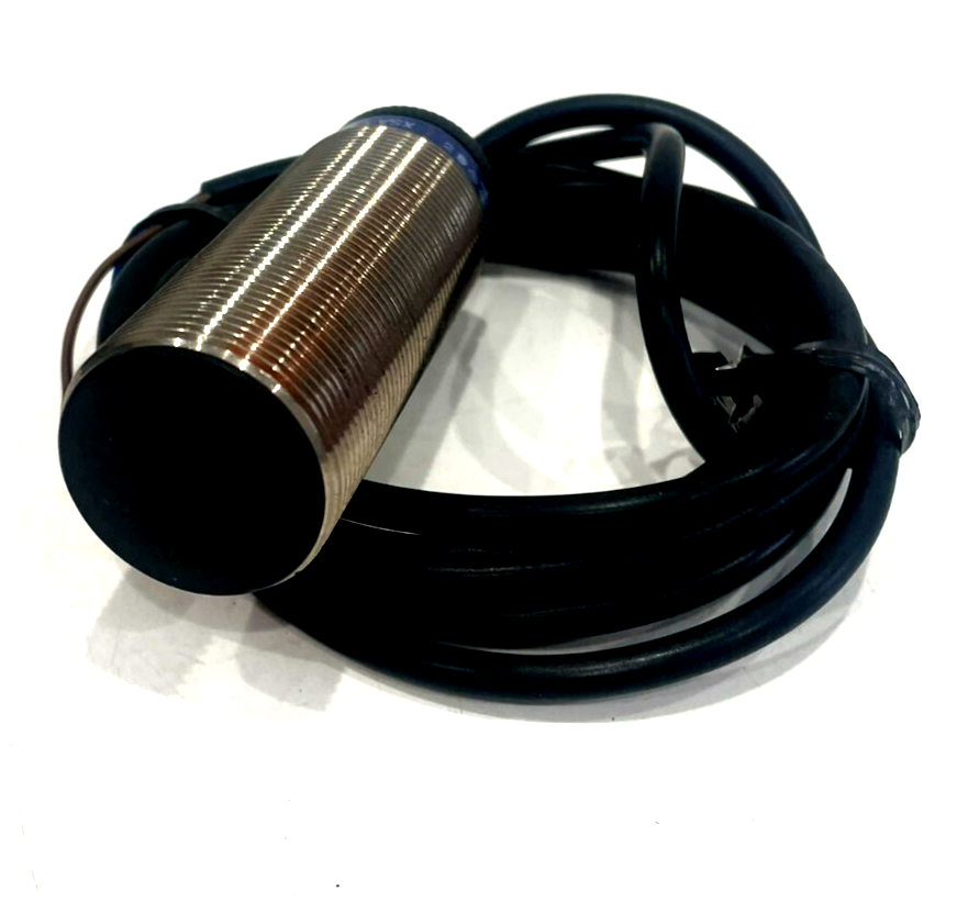 NEW TELEMECANIQUE XSA-V12801 PROXIMITY SENSOR XSAV12801 - SB Industrial ...