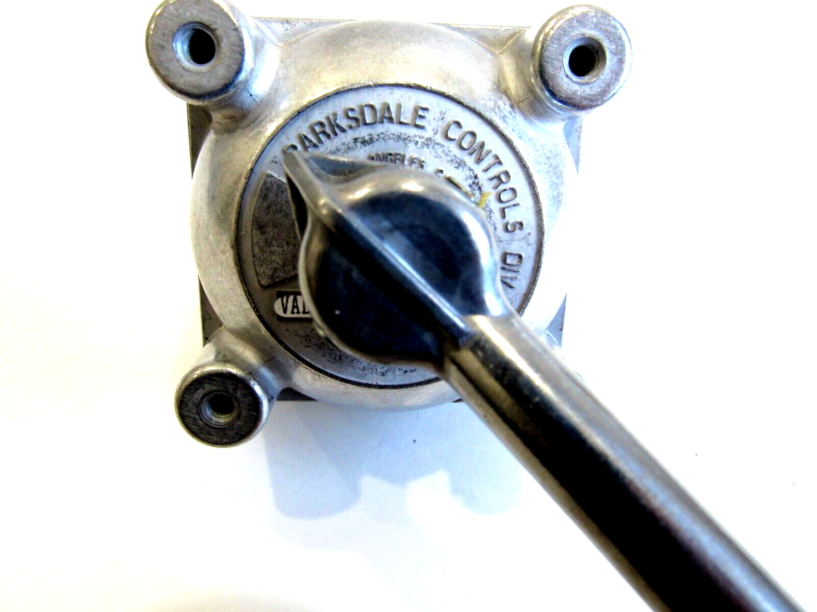NEW BARKSDALE CONTROLS 9021-M-B VALVE 9021MB - SB Industrial Supply, Inc.