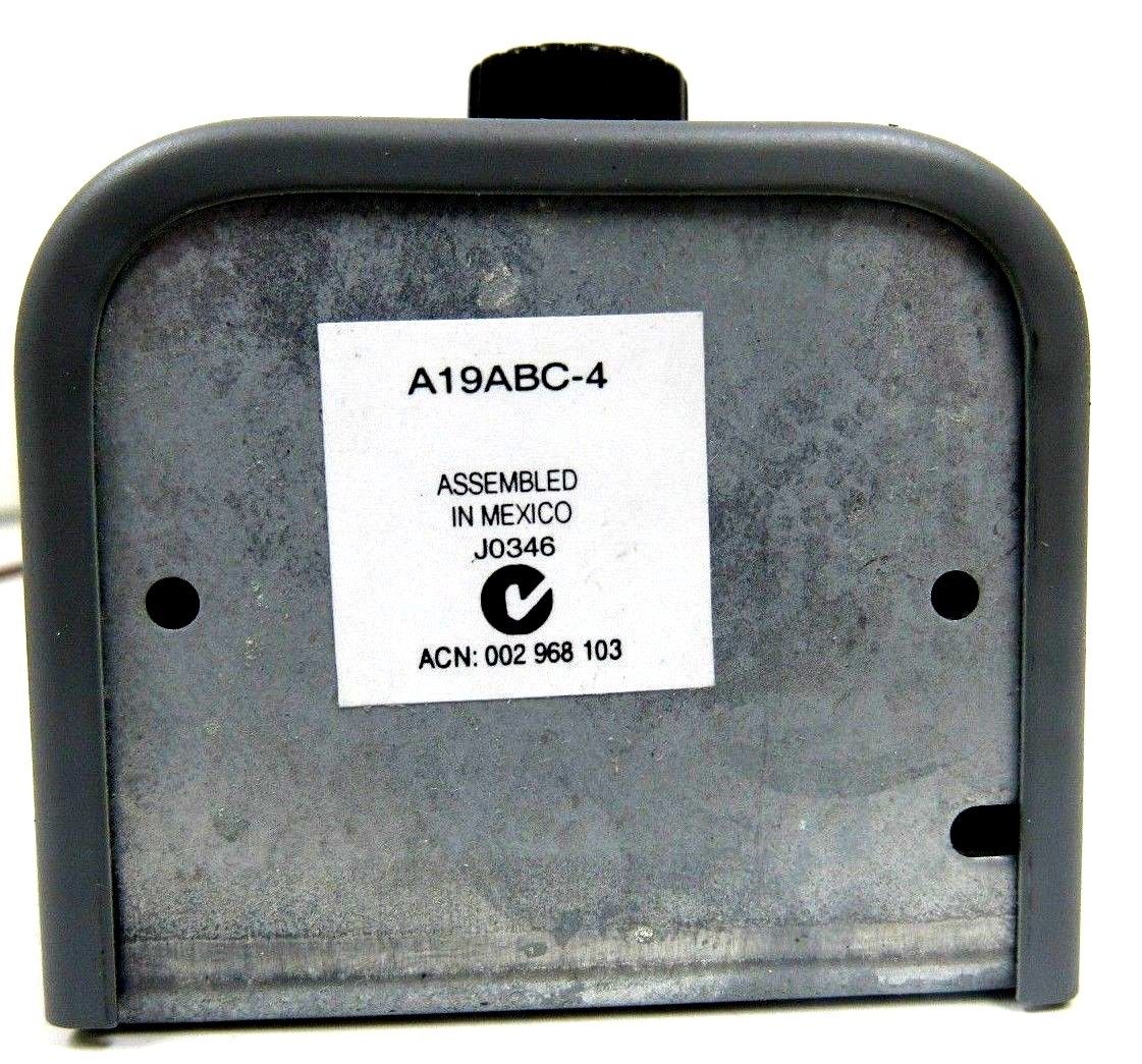 NEW JOHNSON CONTROLS A19ABC-4C TEMPERATURE CONTROLLER A19ABC4C - SB ...