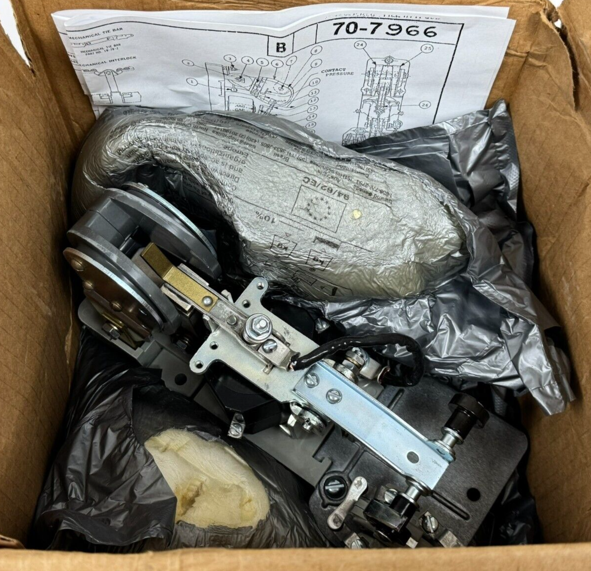 NEW EATON C80DG121B20 NEMA SIZE 2 DC 912 CONTACTOR 600VDC W/ 1549-1 ...