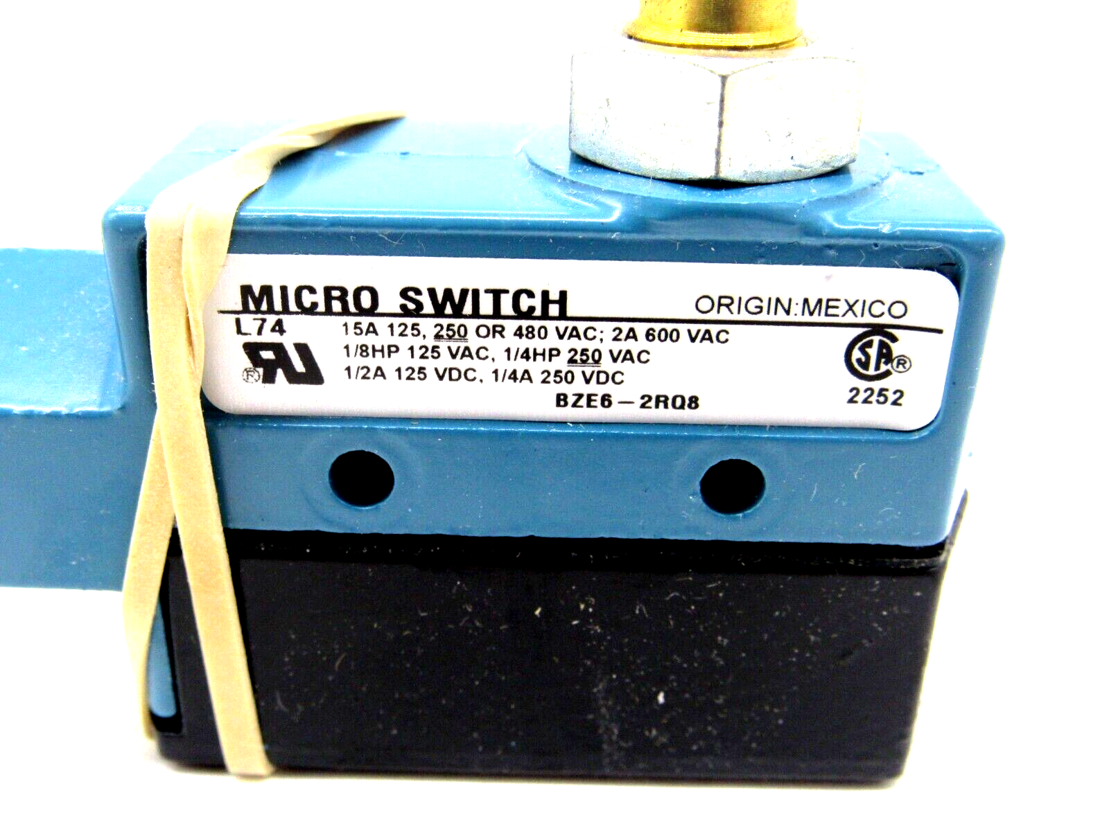 NEW HONEYWELL BZE6-2RQ8 LIMIT SWITCH BZE62RQ8 - SB Industrial Supply, Inc.