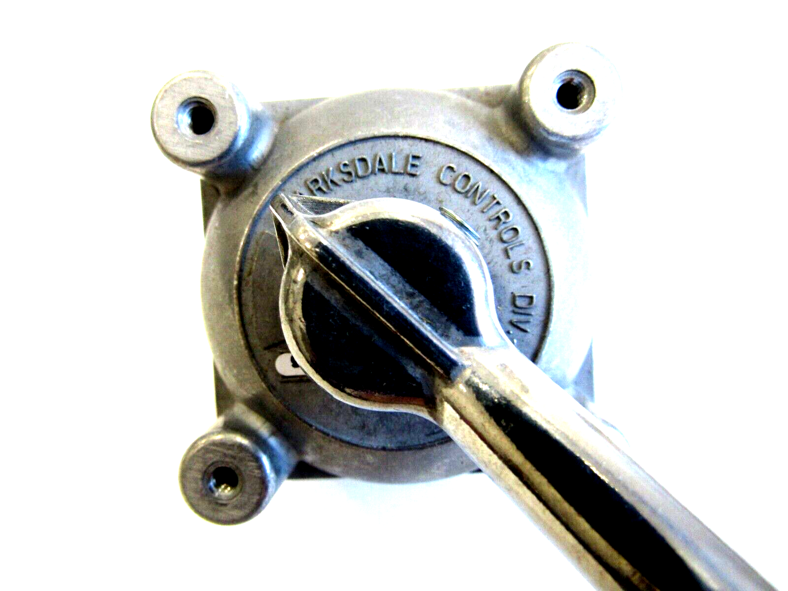 NEW BARKSDALE CONTROLS 9021-M-A VALVE 9021MA - SB Industrial Supply, Inc.