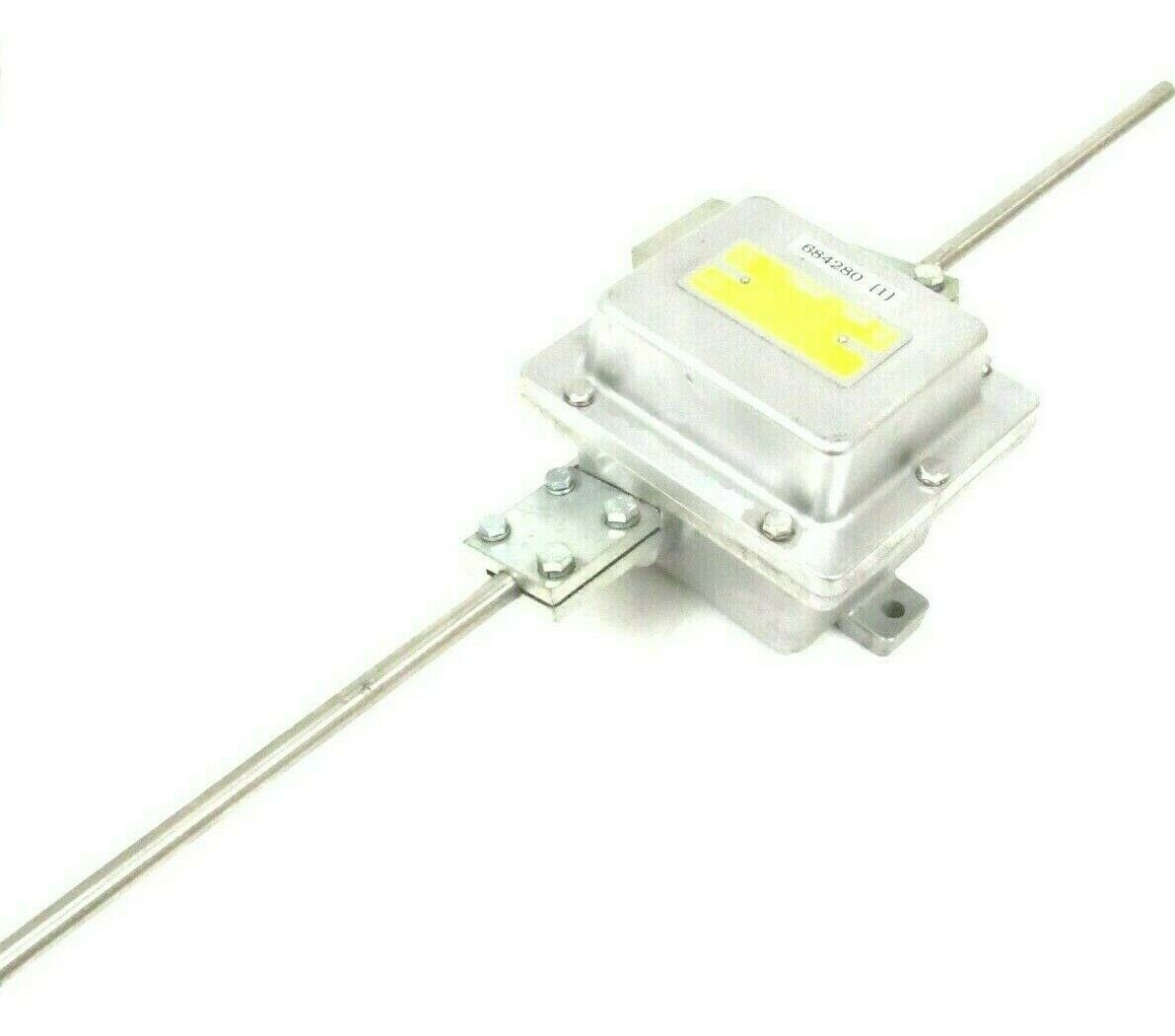 NEW CONVEYOR COMPONENTS FS-2X 684280 FLOW SWITCH FS2X - SB Industrial ...