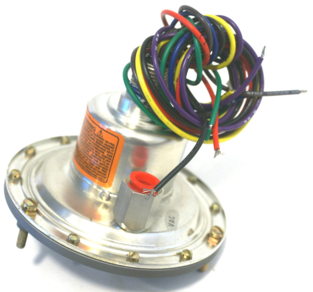 NEW CUSTOM CONTROL SENSORS 675VEM1 SWITCH - SB Industrial Supply, Inc.