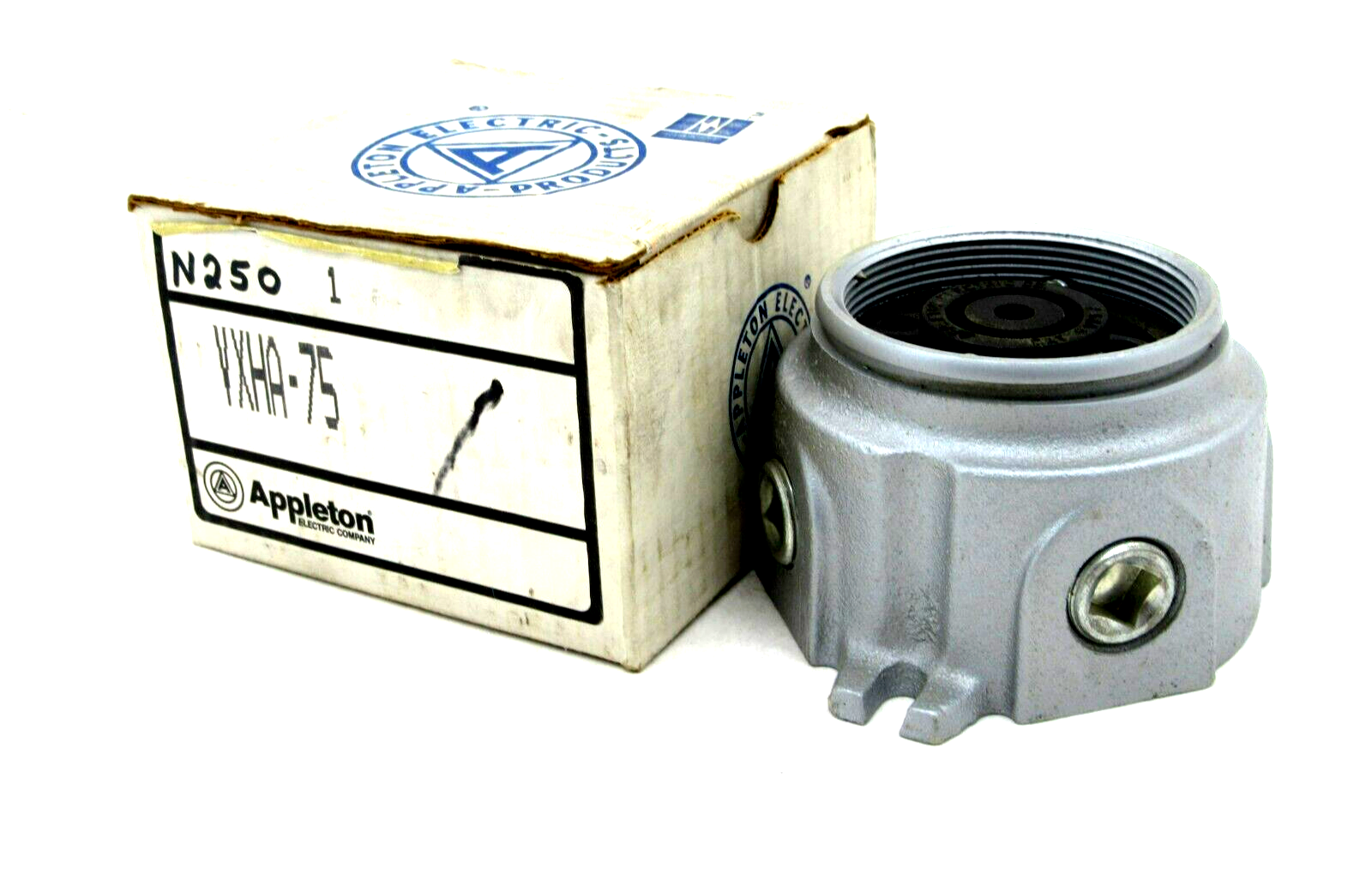 NEW APPLETON VXHA-75 MOUNTING FIXTURE VXHA75 - SB Industrial Supply, Inc.