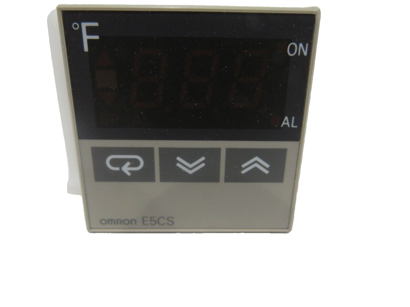NEW OMRON E5CS-R1KJX-F TEMPERATURE CONTROLLER E5CSR1KJXF - SB ...