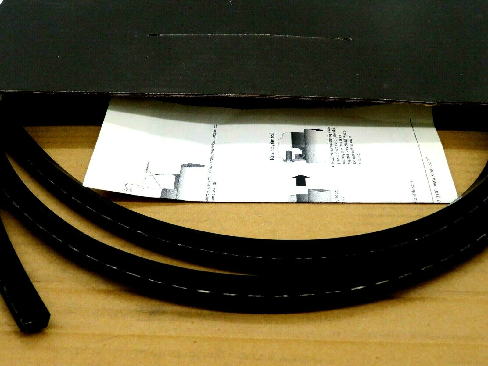 NEW GARLOCK KLOZURE 2500-36677 OIL SEAL 23X677 MILL-RIGHT N SPLIT 30 ...