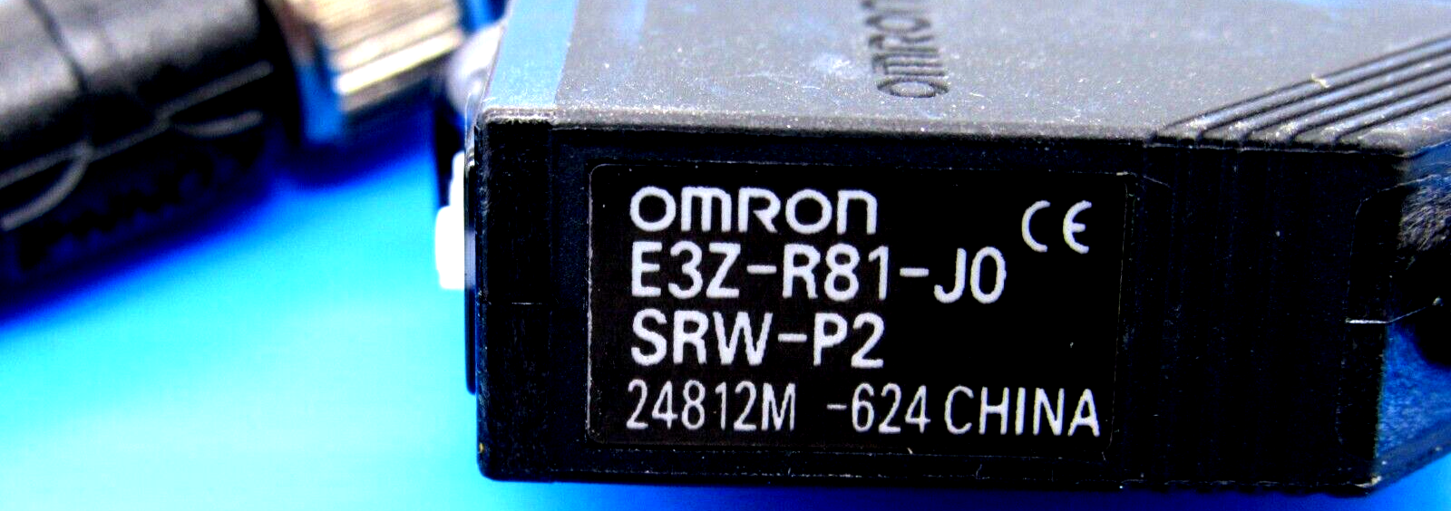 NEW OMRON E3Z-R81-J0SRW-P2 PHOTOELECTRIC SENSOR E3ZR81J0SRWP2 - SB ...