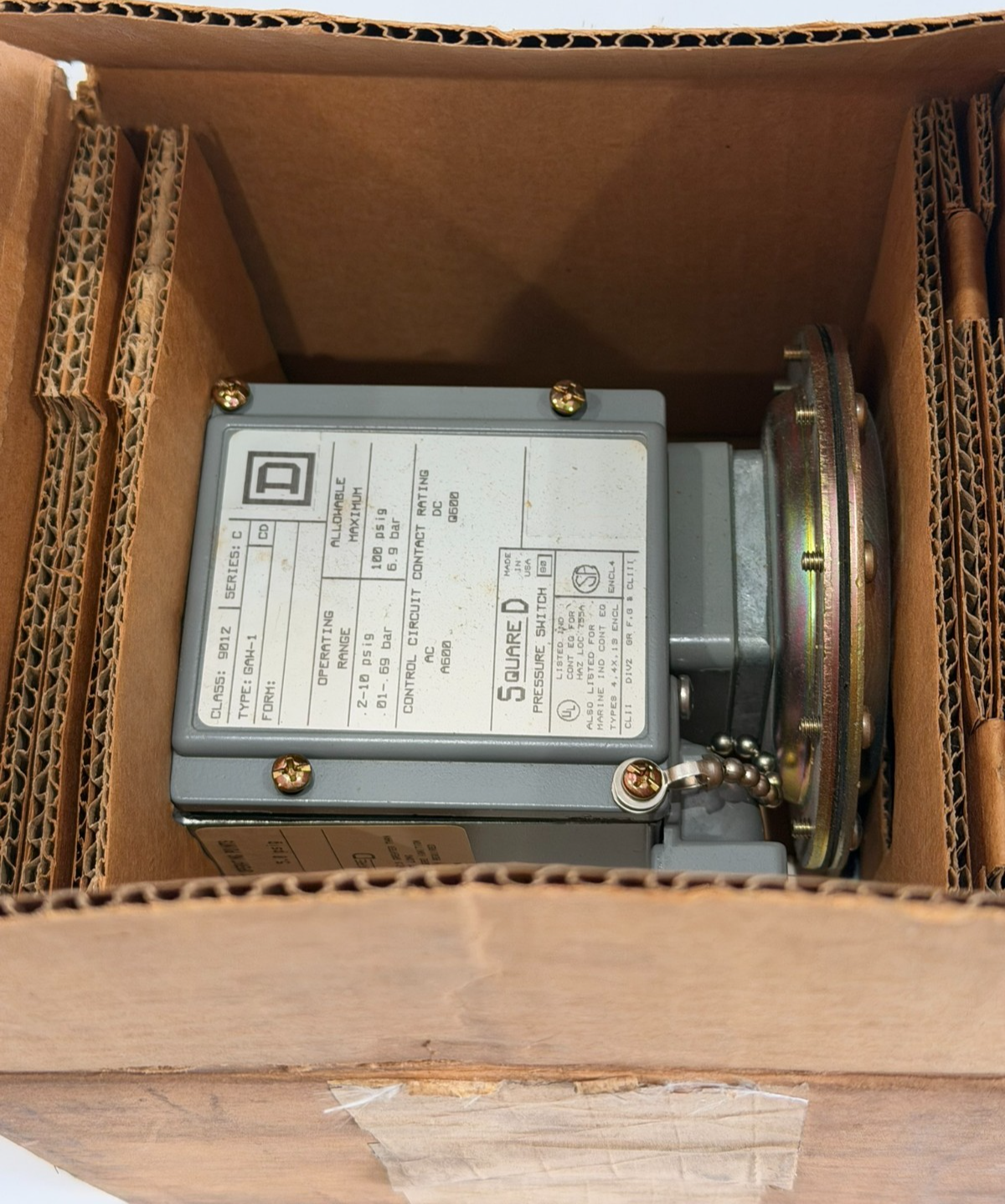 NEW SQUARE D 9012-GAW-1 PRESSURE SWITCH SER. C 9012GAW1 - SB Industrial ...